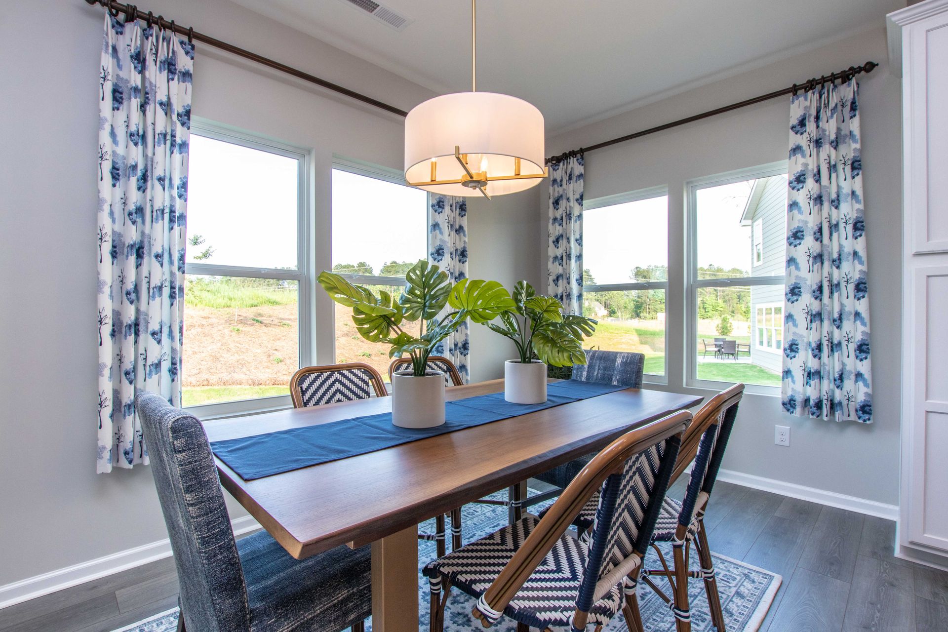 Brodrick Floorplan | Semi-Custom Homes | True Homes