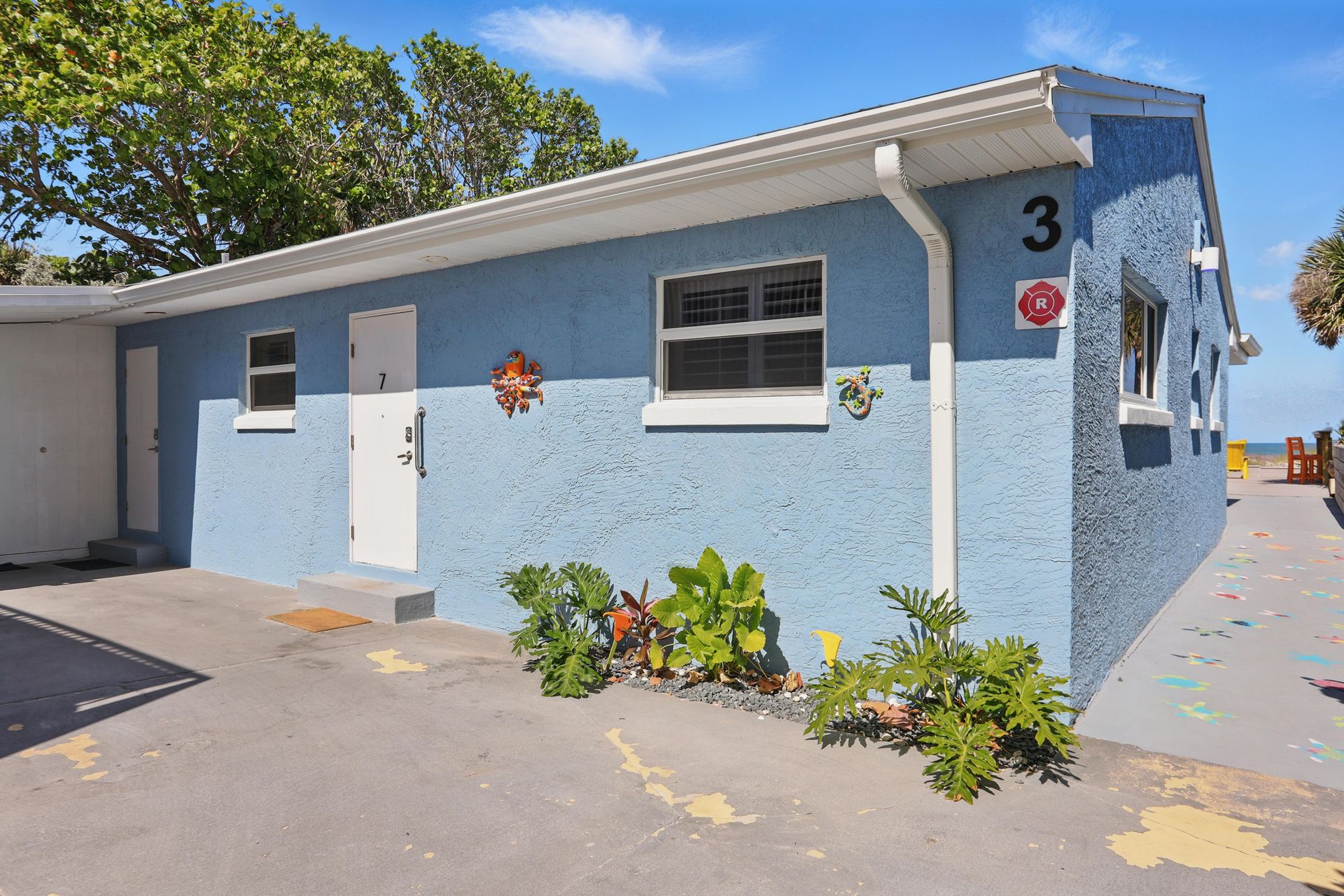 Beachfront Cottages | Coco Sands | Cocoa Beach, FL