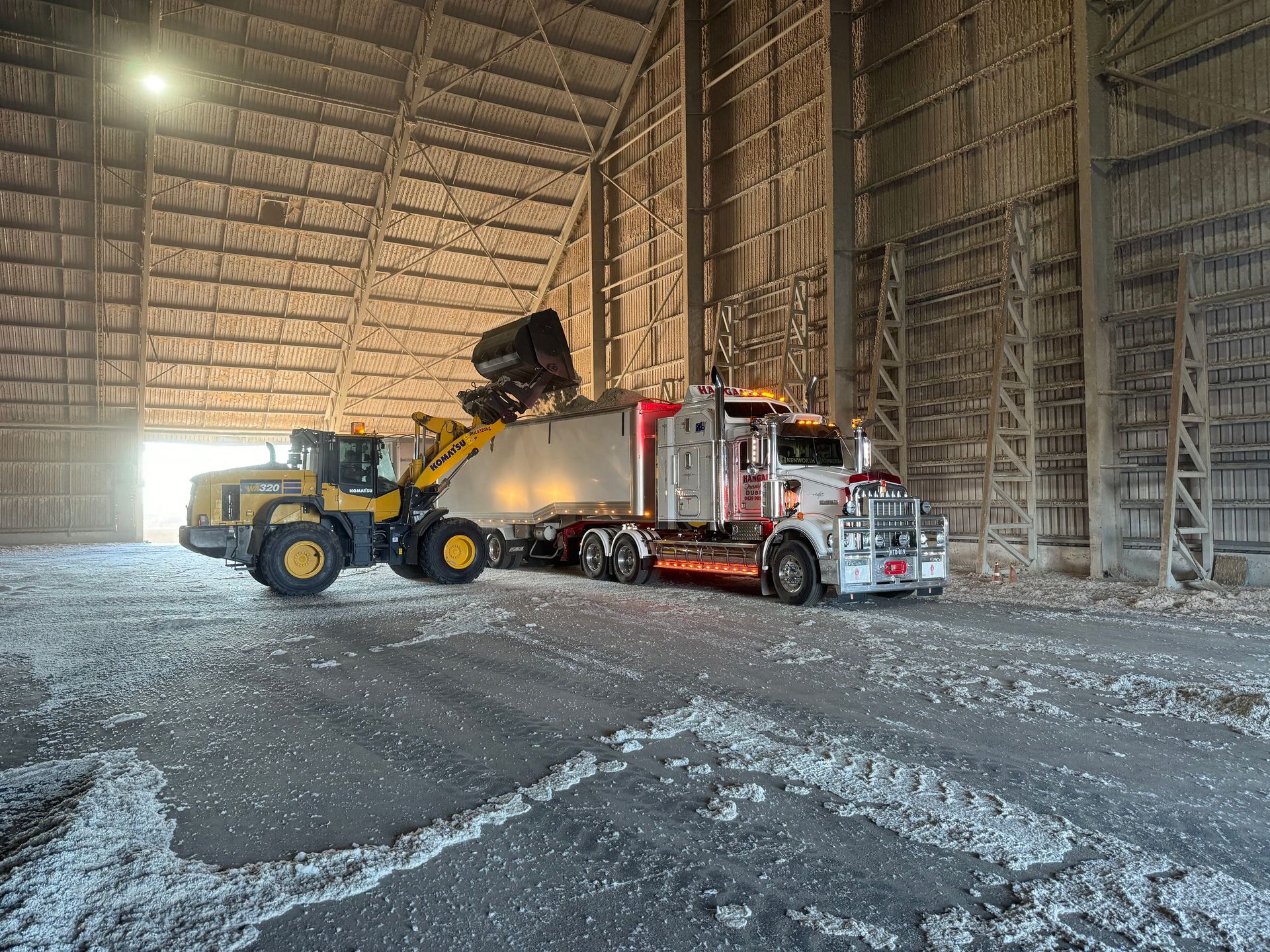 Home [www.hangantransport.com.au]