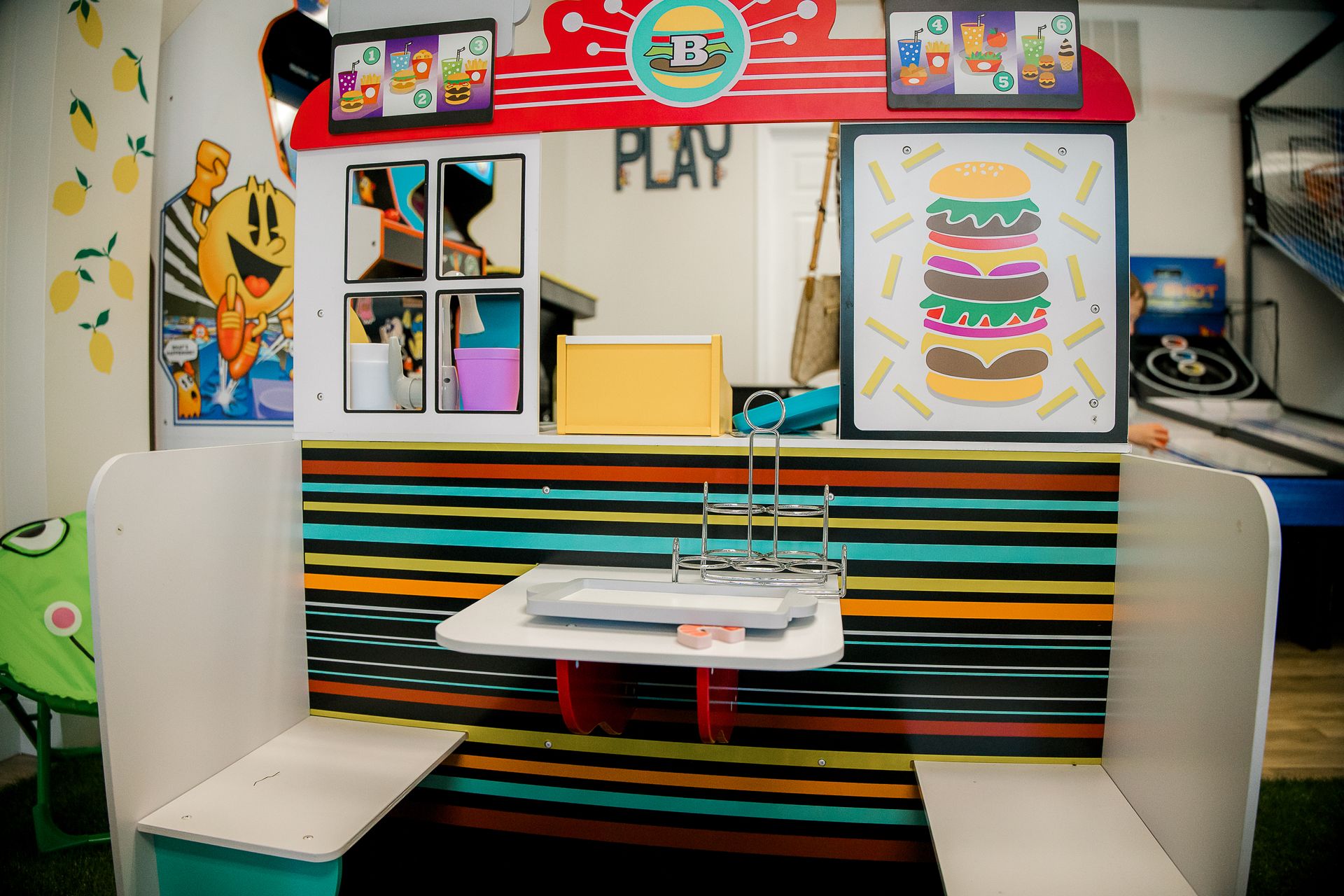 The Lemon Lounge | Indoor Play | Blairsville, GA