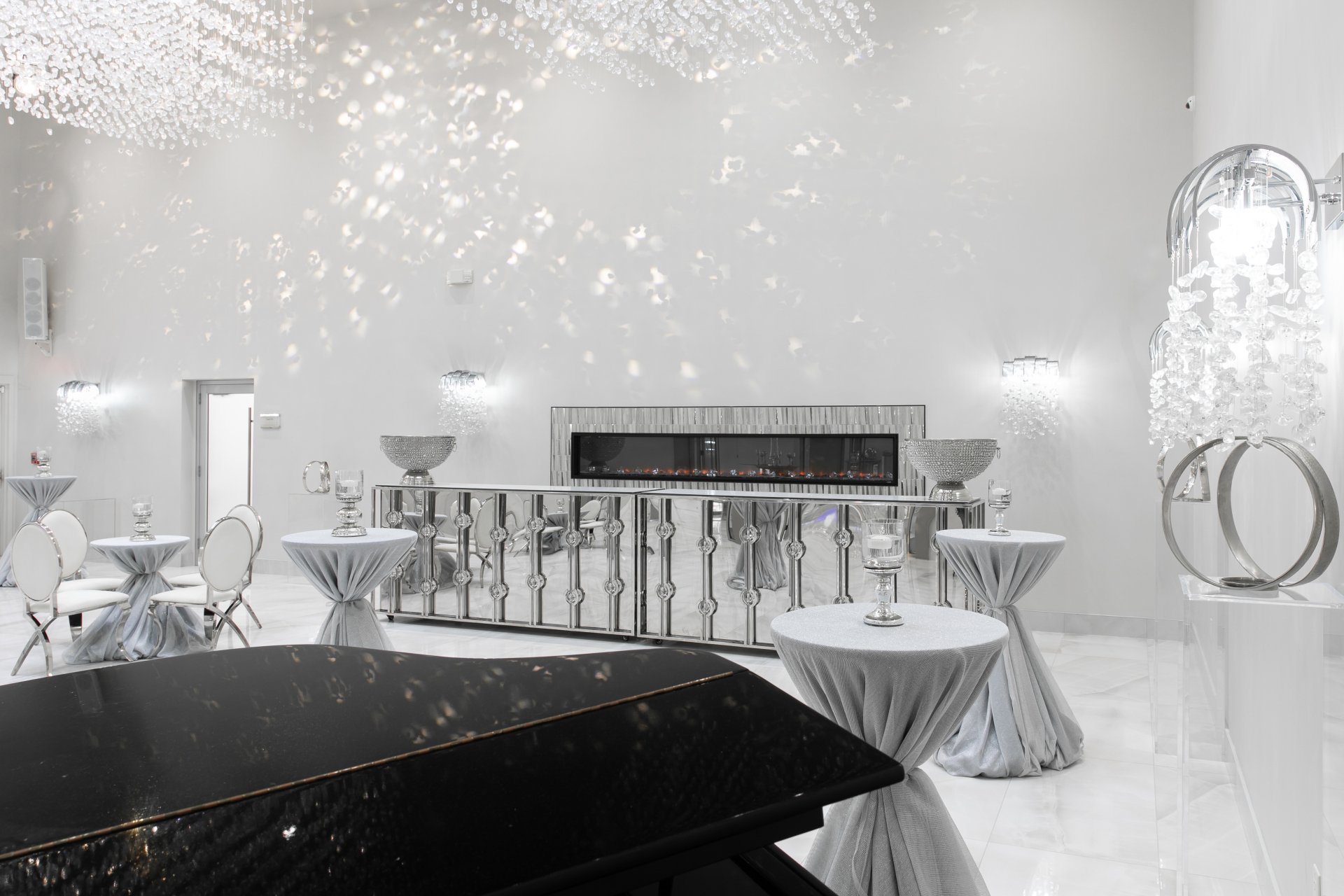 The Signature Room Event Space in Fairfax, VA | CrystalView