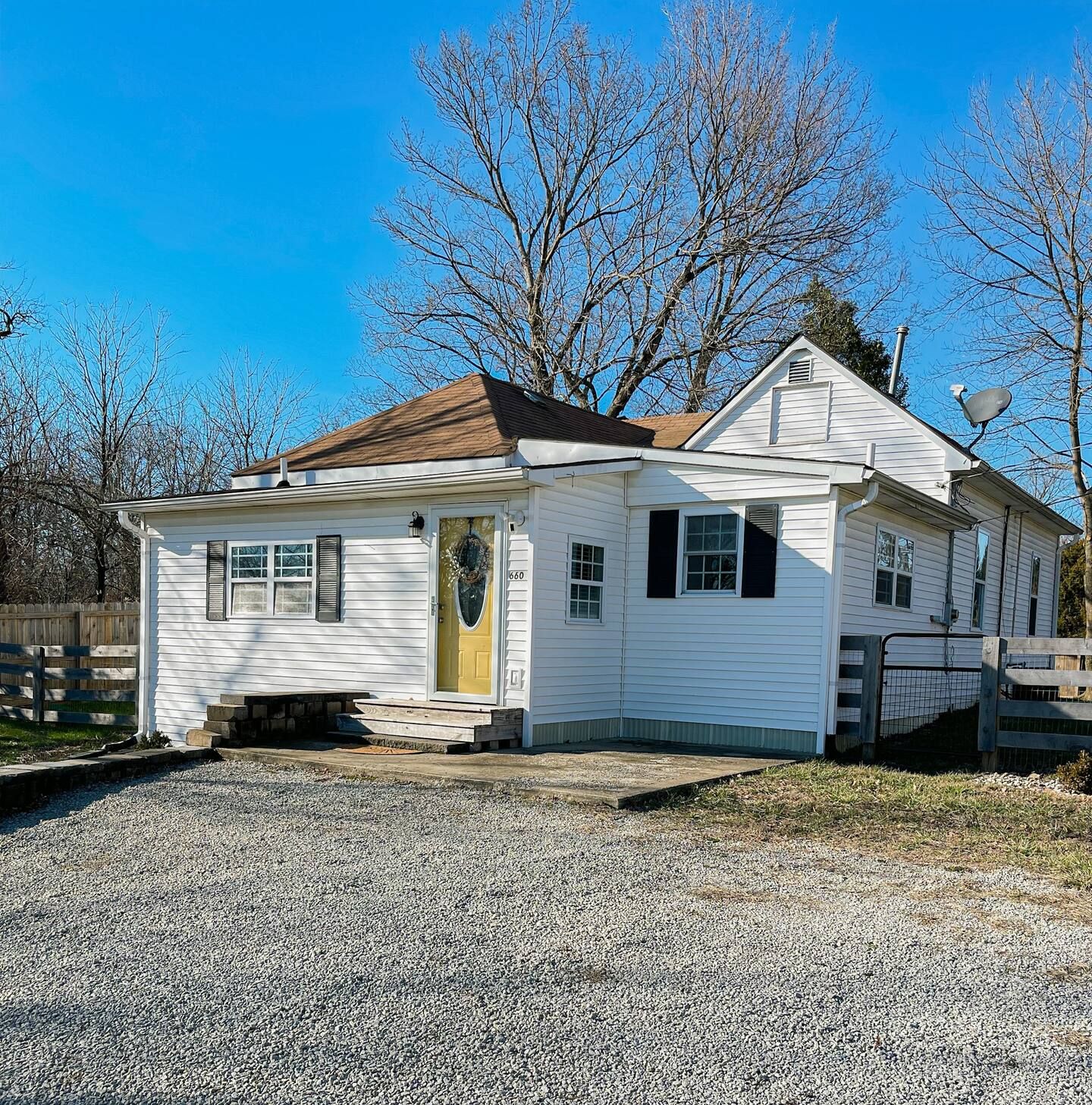 Stay in La Grange | Bluegrass Country Estate | Pillow & Paddock