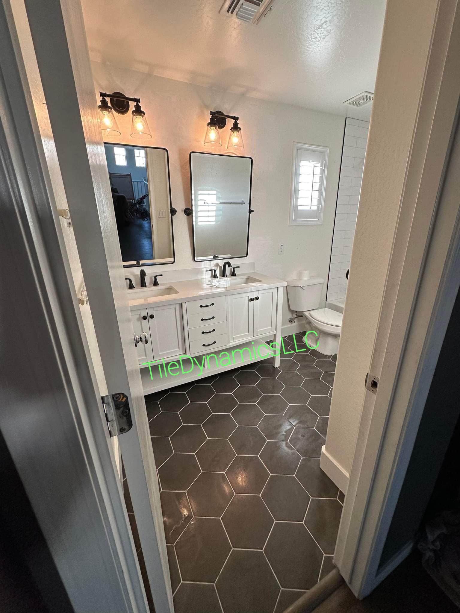 TILE DYNAMICS | Data Privacy Policy