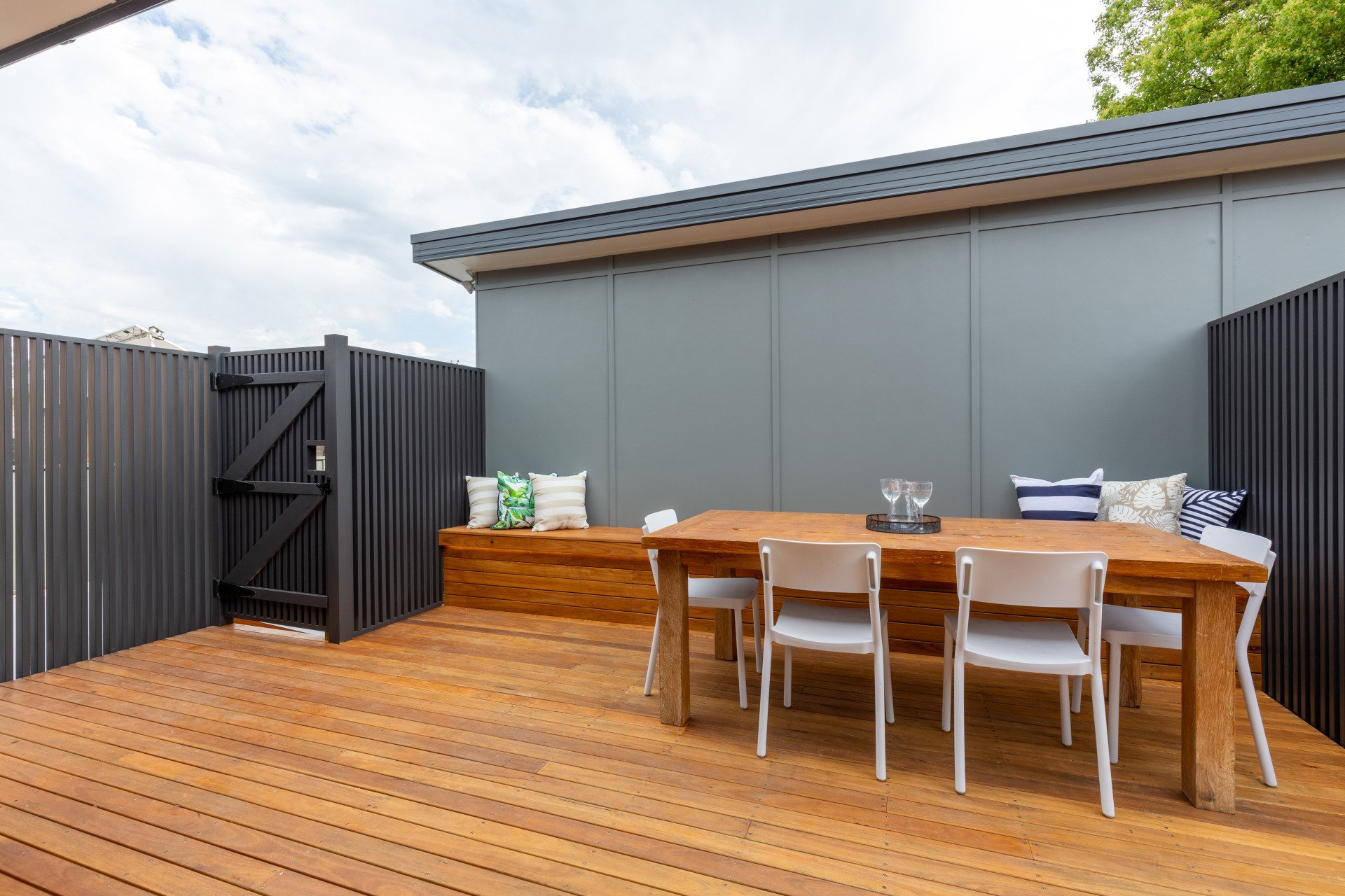 Boolaroo Project | Coastline Outdoor Living