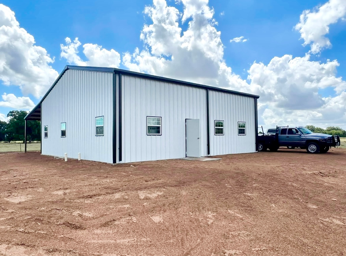 Metal Building Construction in Magnolia, TX | Exteriors of Texas