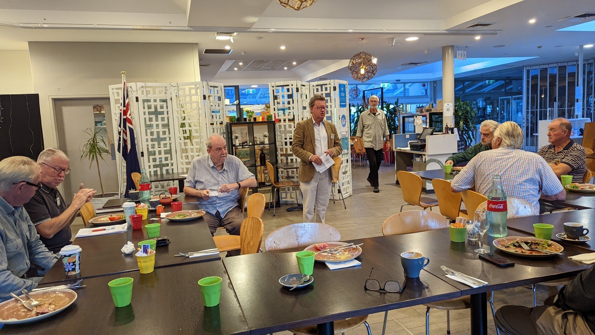 Rotary Club of Gosford City welcomes Emeritus Professor in Government ...