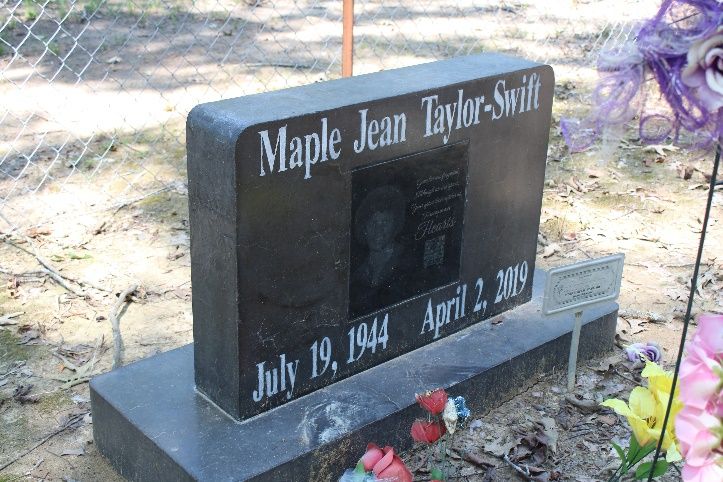 Headstones & Memorial Markers | Crete Cast Products | Nashville, AR