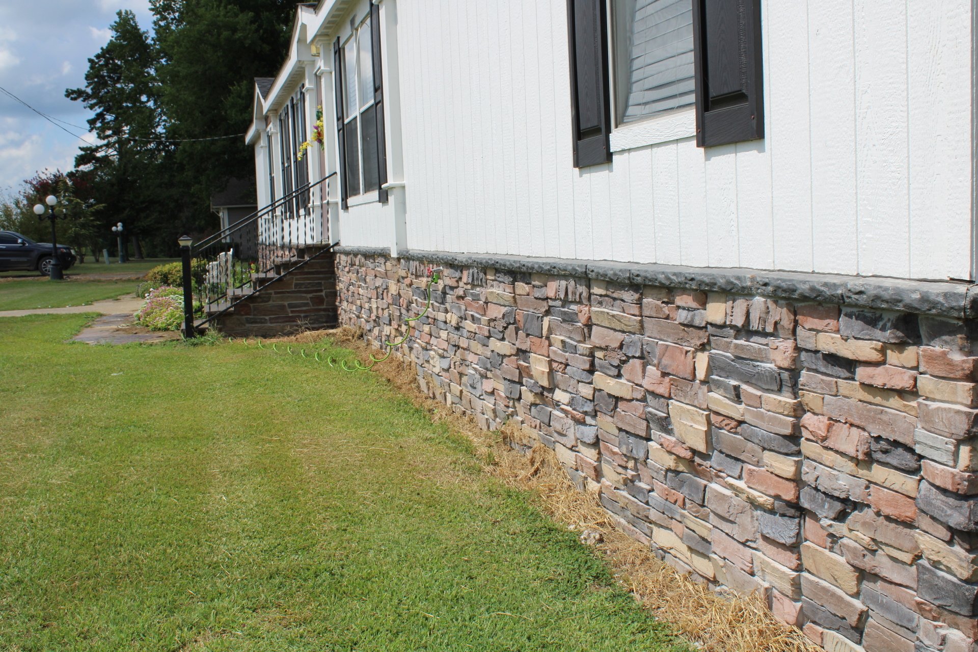 Rock Textured Precast Concrete Panels | Crete Cast Products