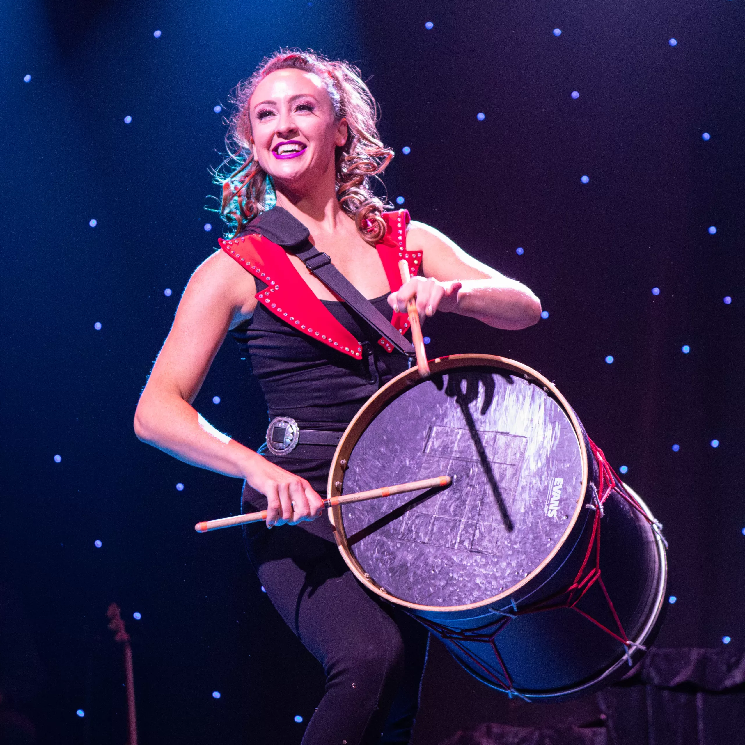 Pigeon Forge Show - ARRAY | Mountain of Entertainment Theater