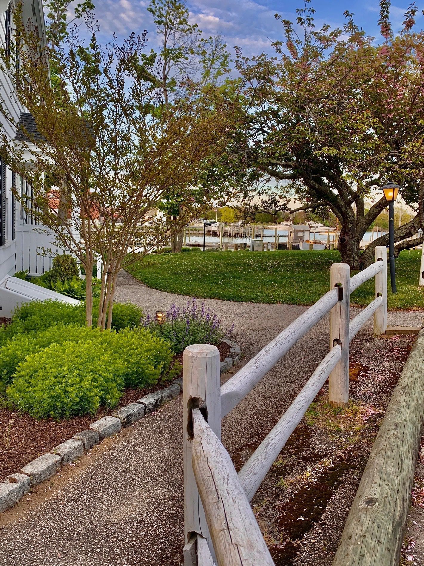 Townsend Manor Inn: A charming historic waterfront Inn and Marina