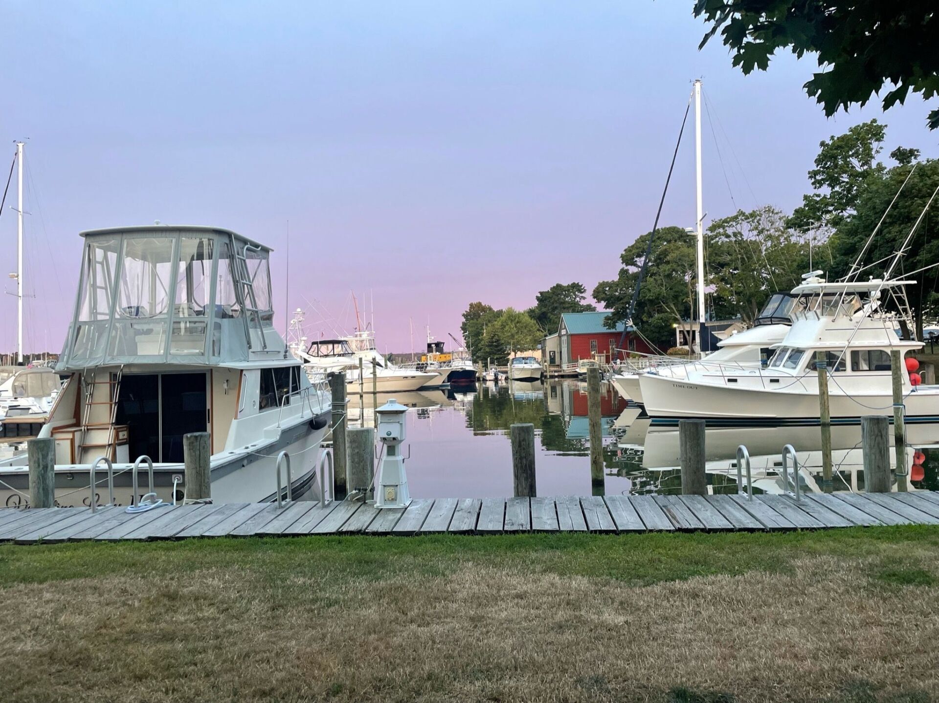 Townsend Manor Inn: A charming historic waterfront Inn and Marina