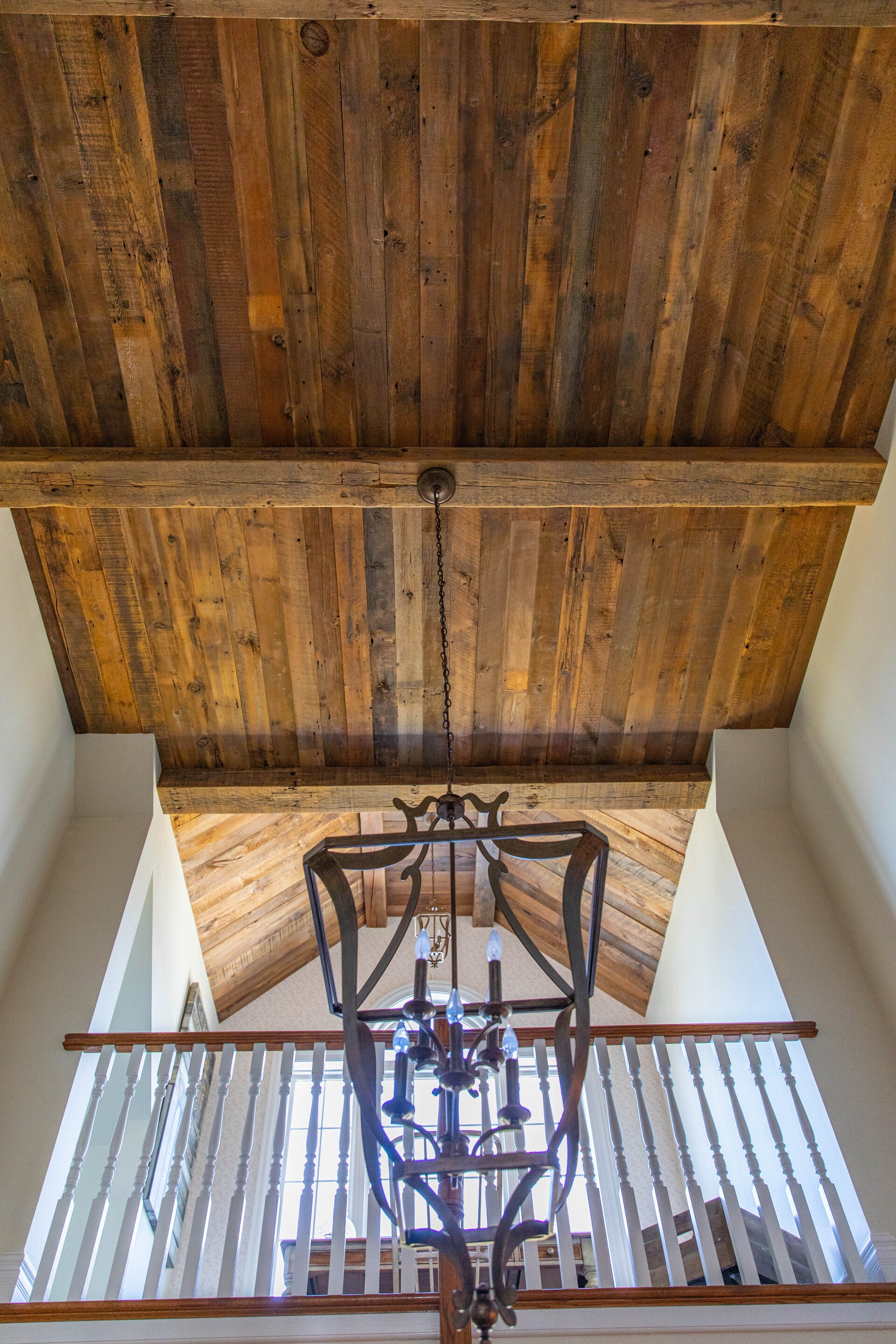 Custom Reclaimed Furniture Near Elkhorn | Heritage Beam & Board
