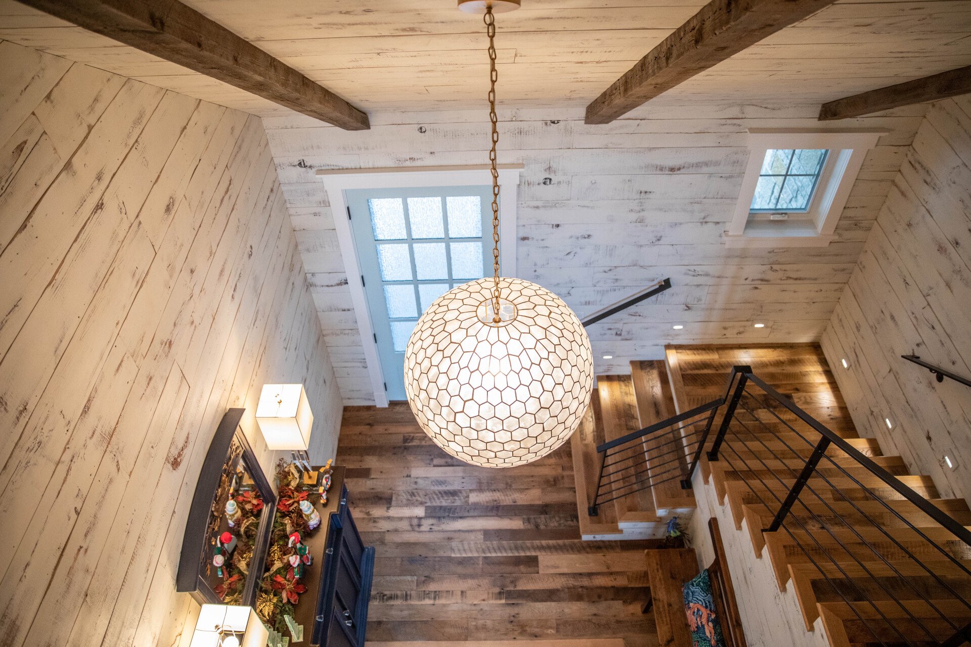 Why Heritage Uses Old Growth Lumber