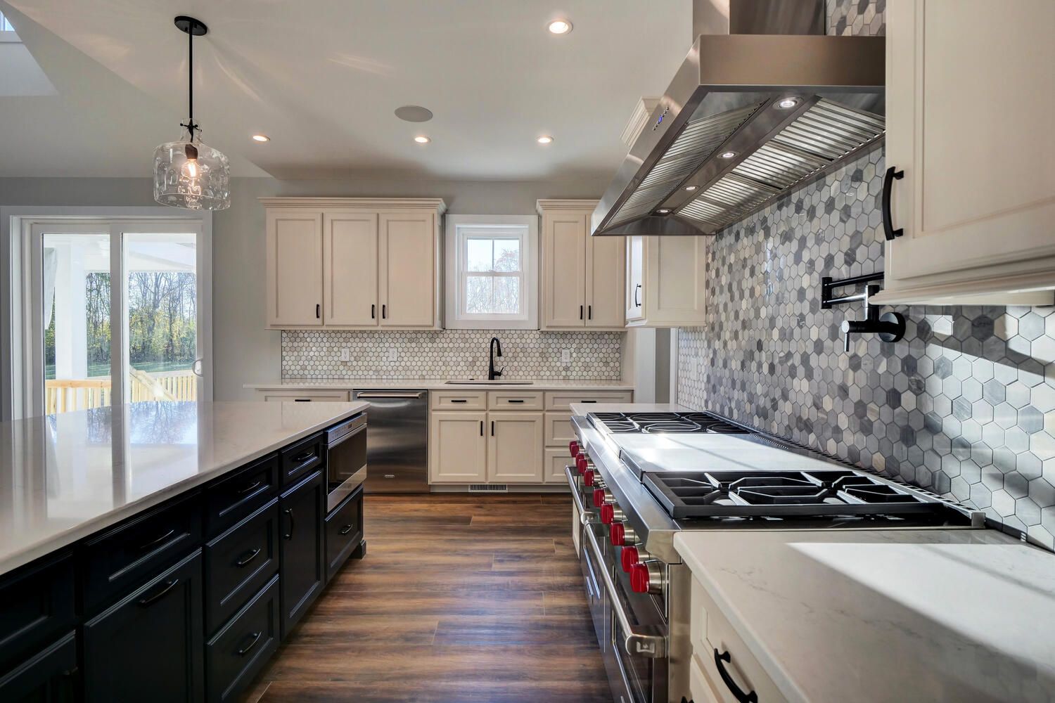 Luxurious Kitchen Designs & Layouts | C&M Custom Homes Gallery