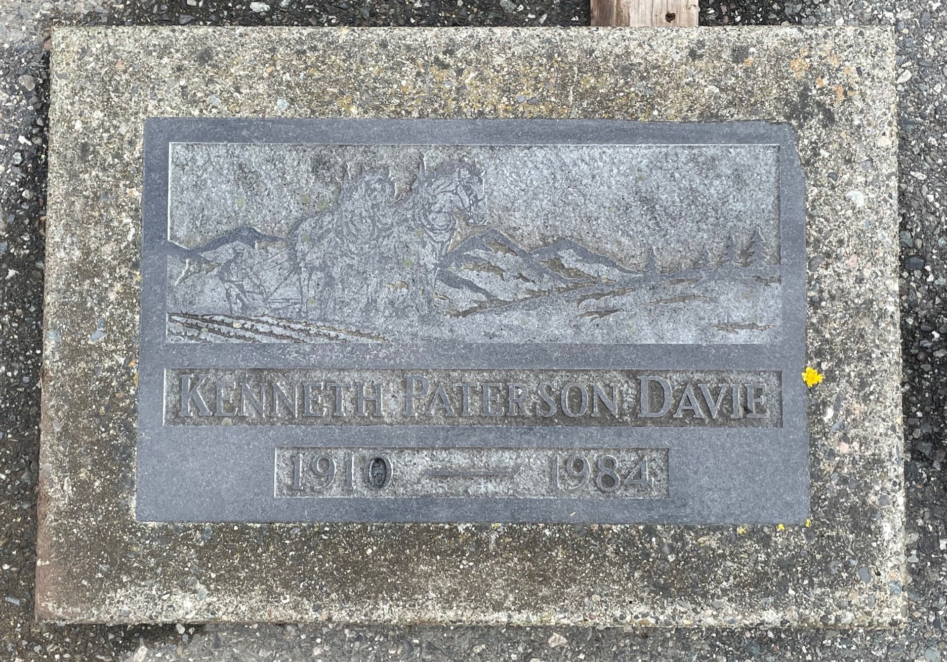 Surrey Monument Co. | Marker Refurbishing
