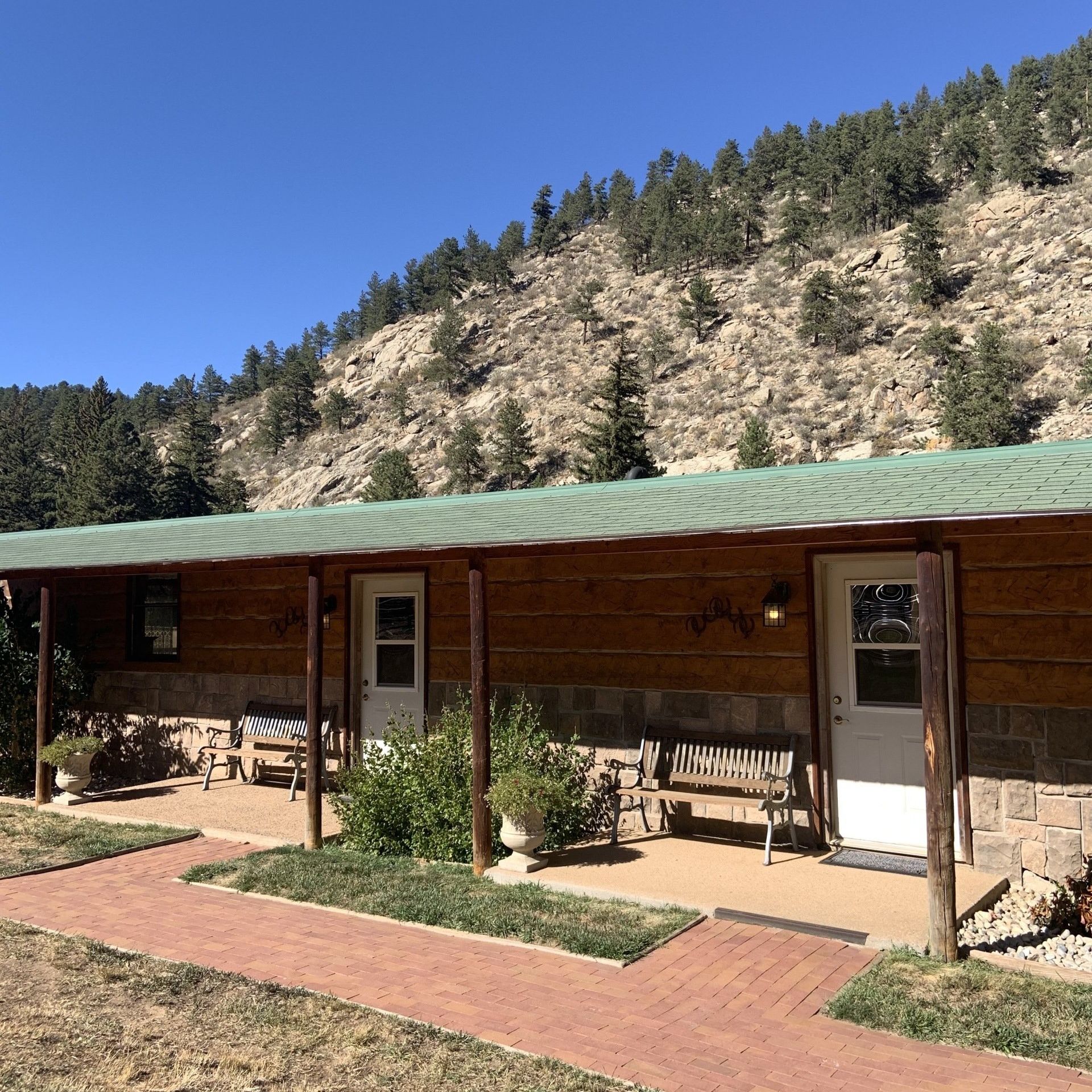 Lodging | North Fork Ranch | Shawnee, CO