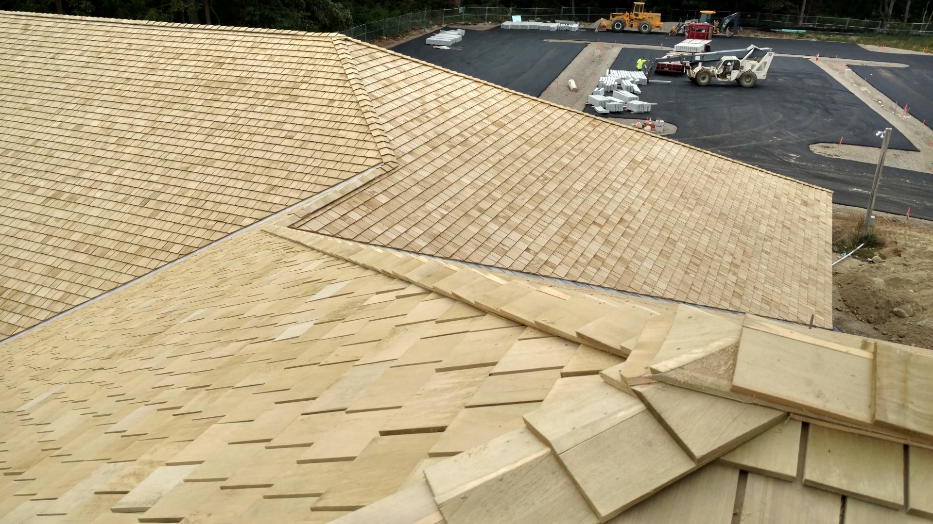 Wood shingles & shakes