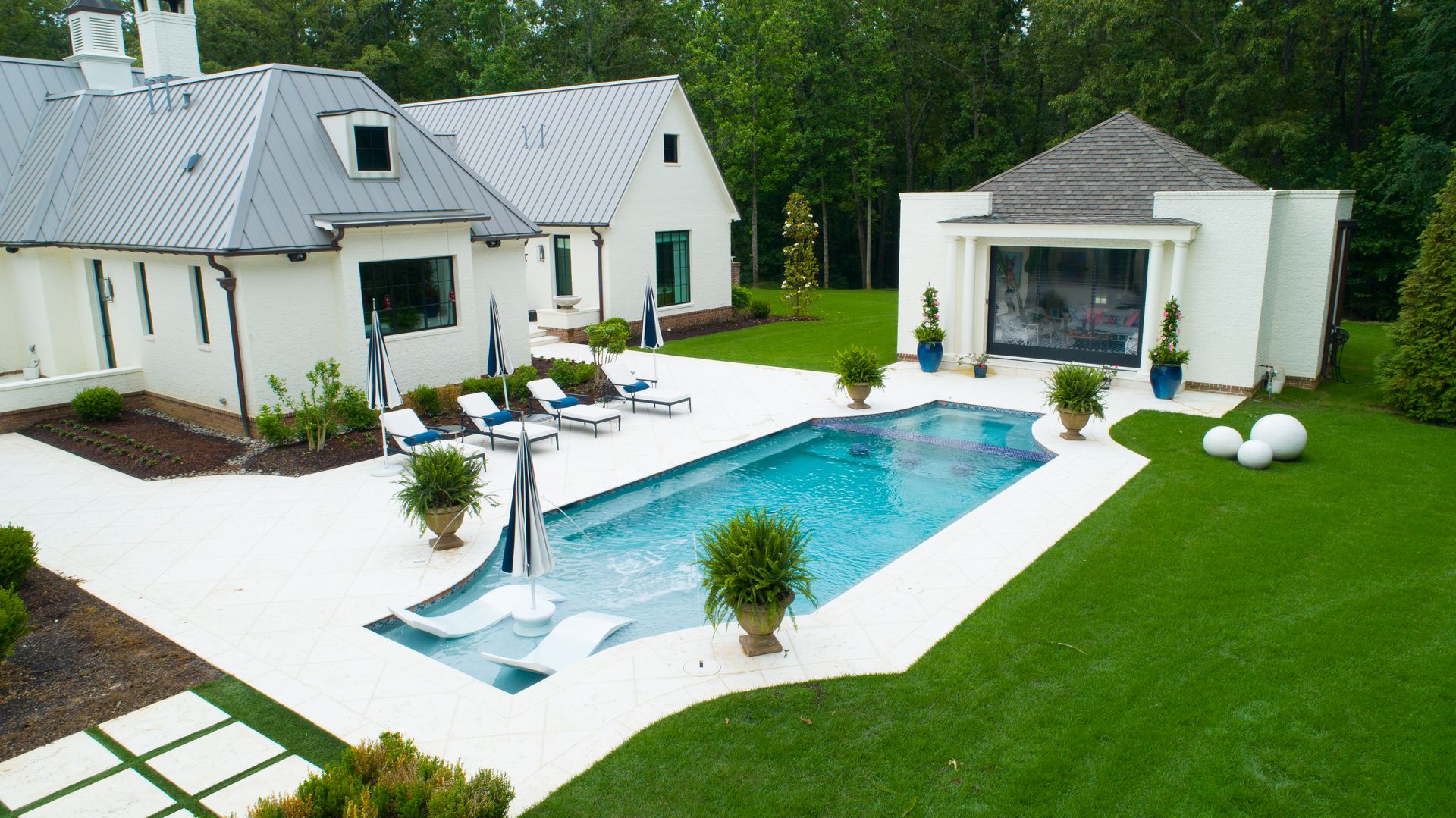 Blue Hawaiian Pools Jackson Tn