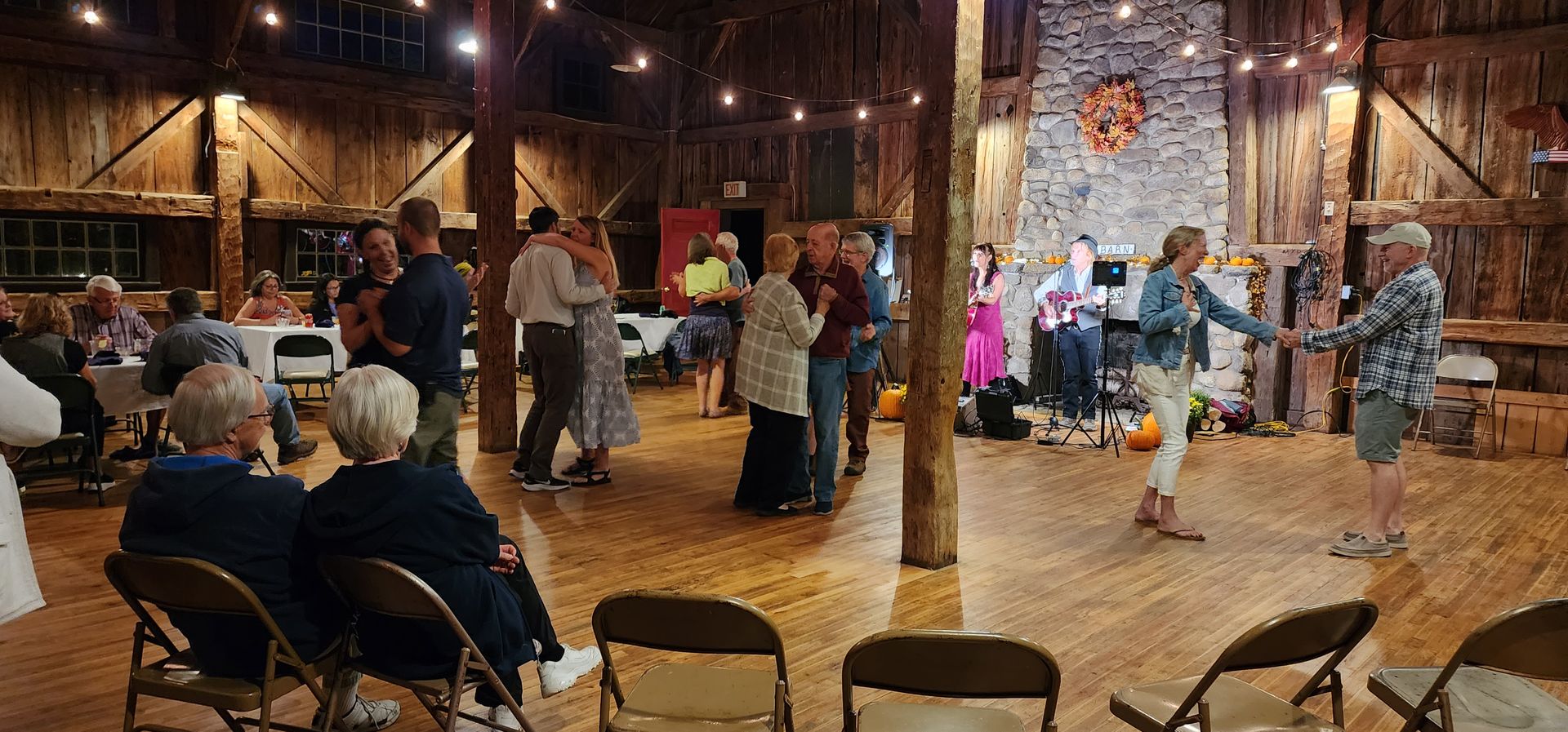 Top 25 Fast Team-Building Activities That Boost Collaboration