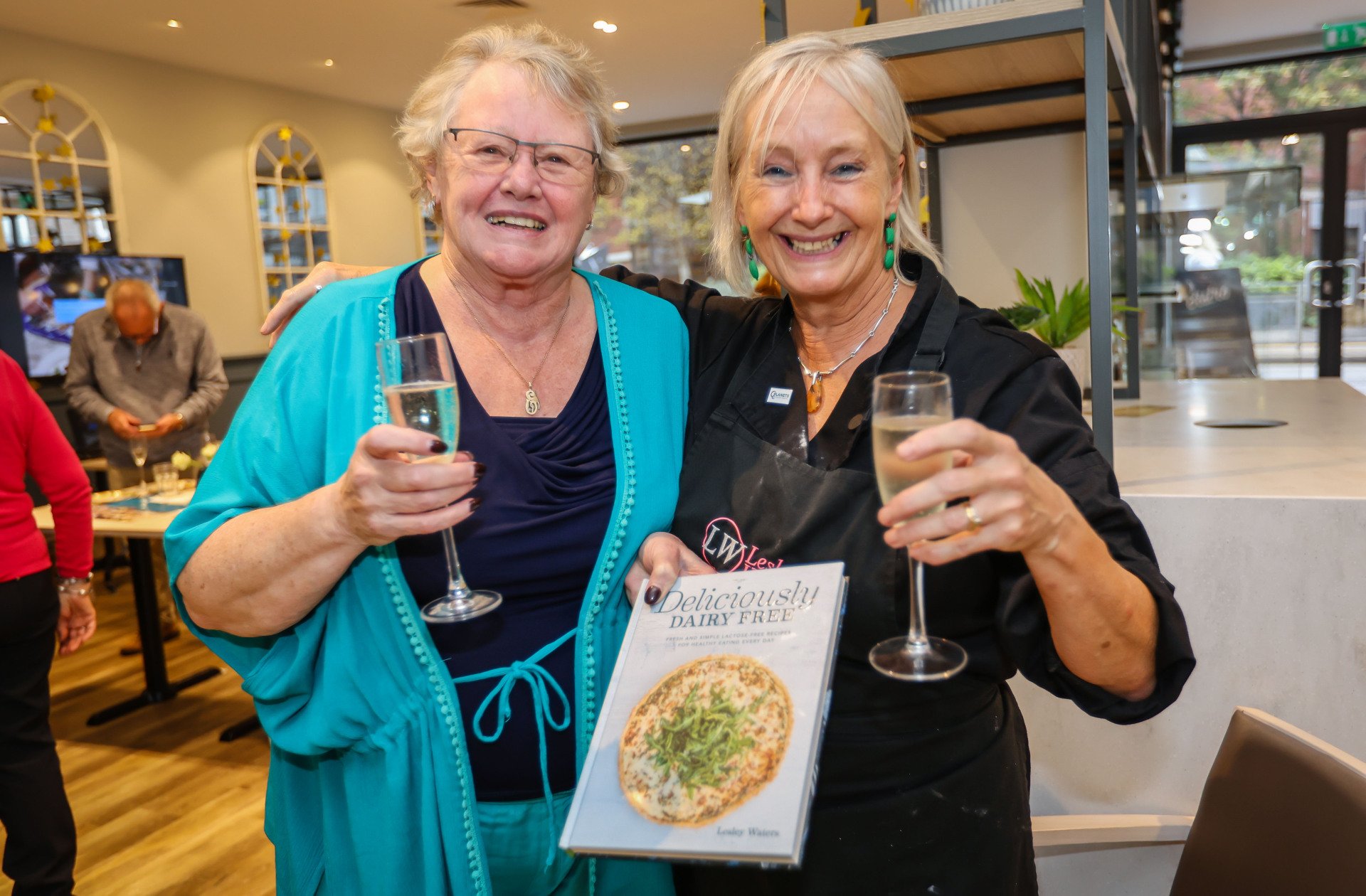 Celebrity chef cooks up a storm with Esprit homeowners in Poole