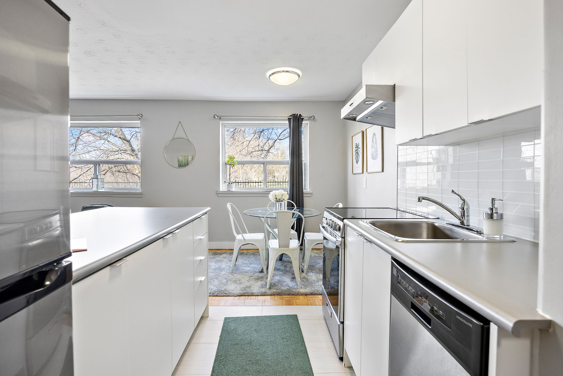 Weston Village Apartments for Rent