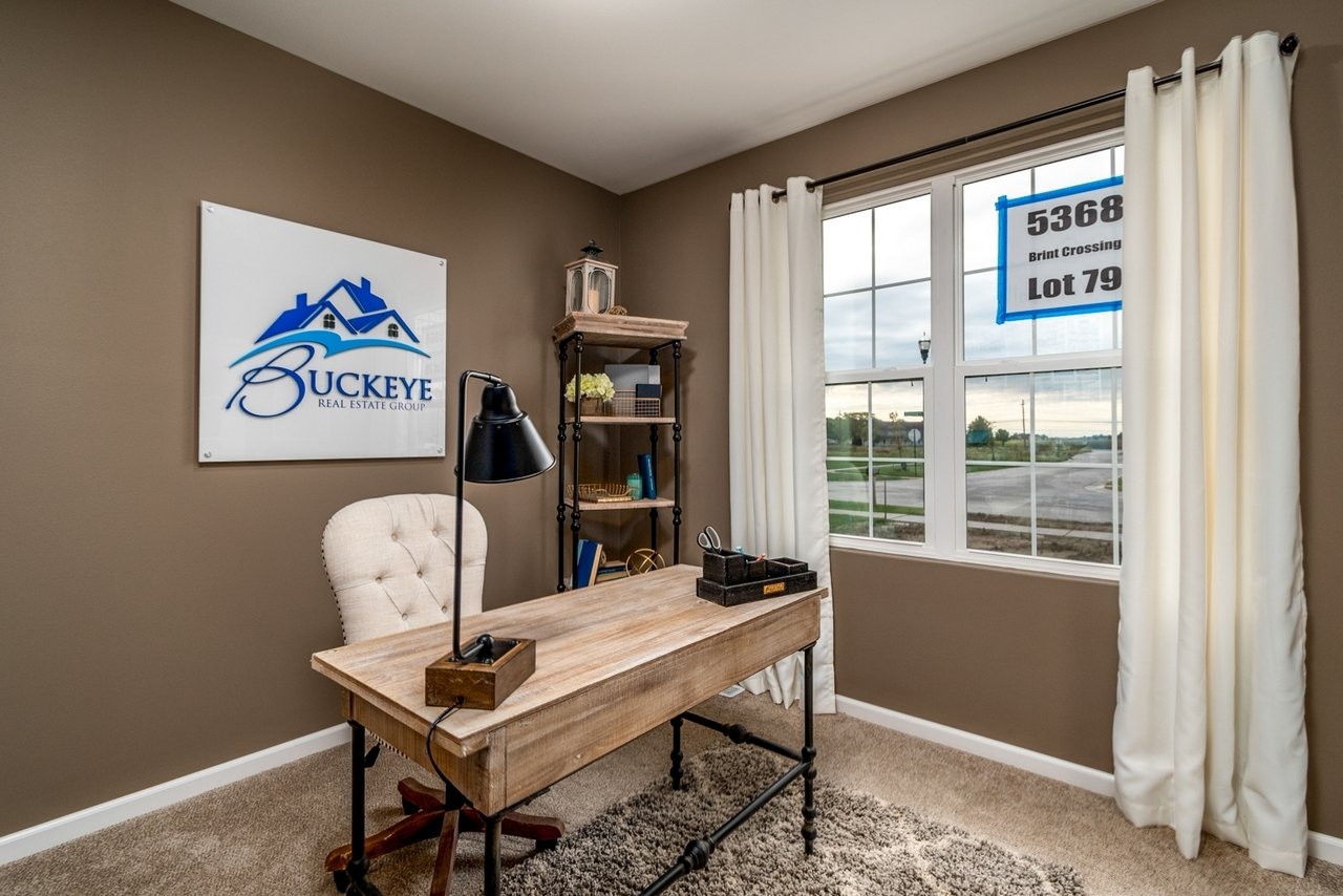 Interior Gallery | Buckeye Real Estate Group