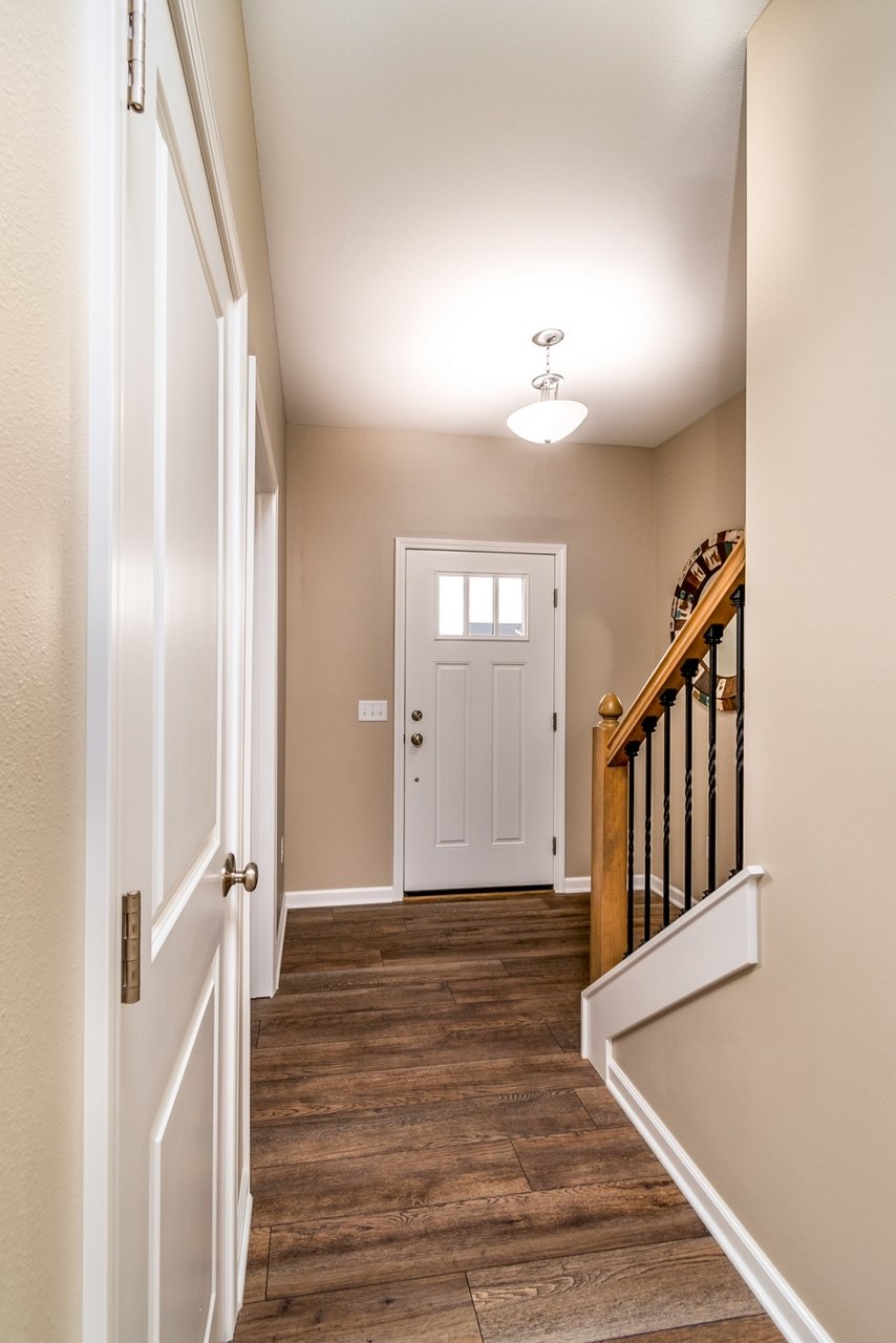 Interior Gallery | Buckeye Real Estate Group