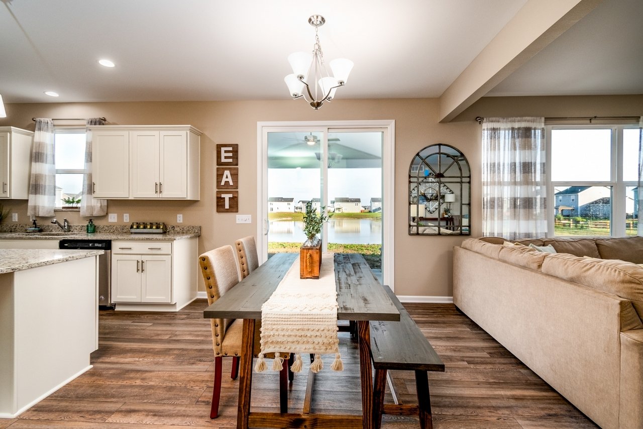 Interior Gallery | Buckeye Real Estate Group