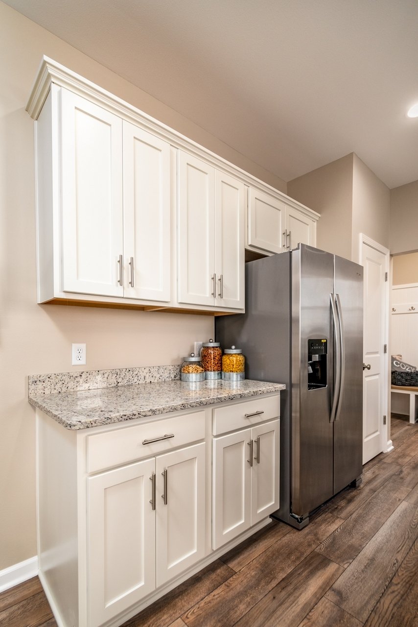 Interior Gallery | Buckeye Real Estate Group