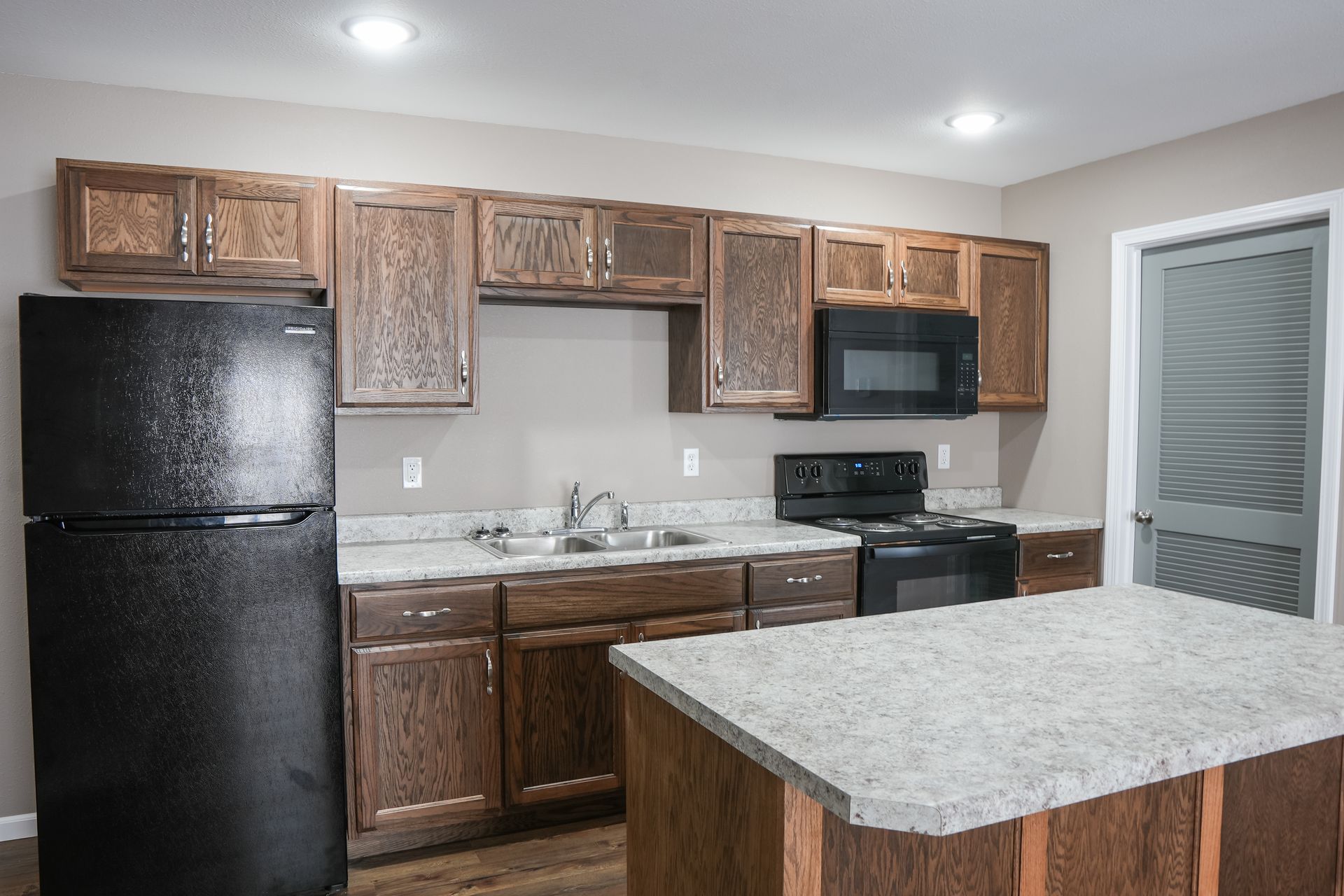 State Tech Apartments