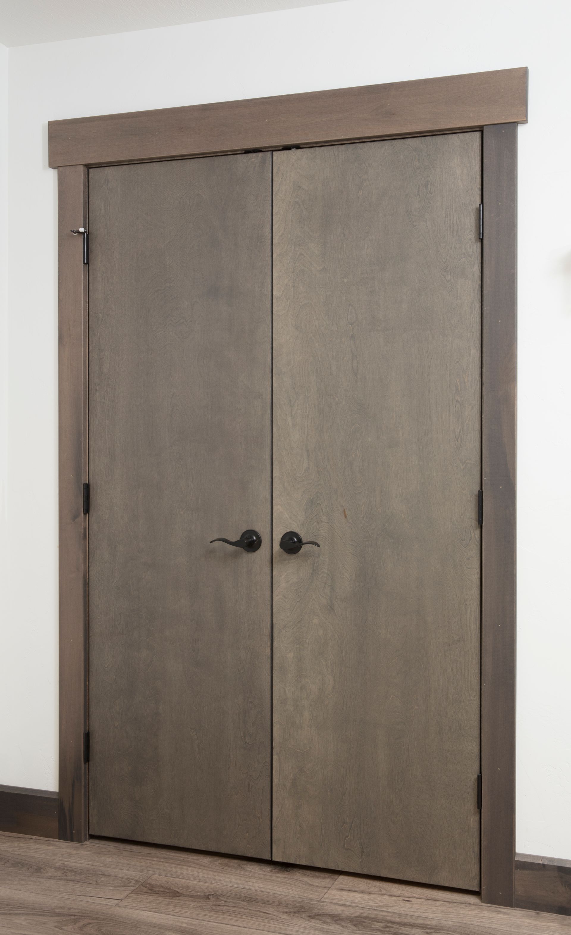 Lincdor LLC Showroom - Explore Our Interior Door Collections