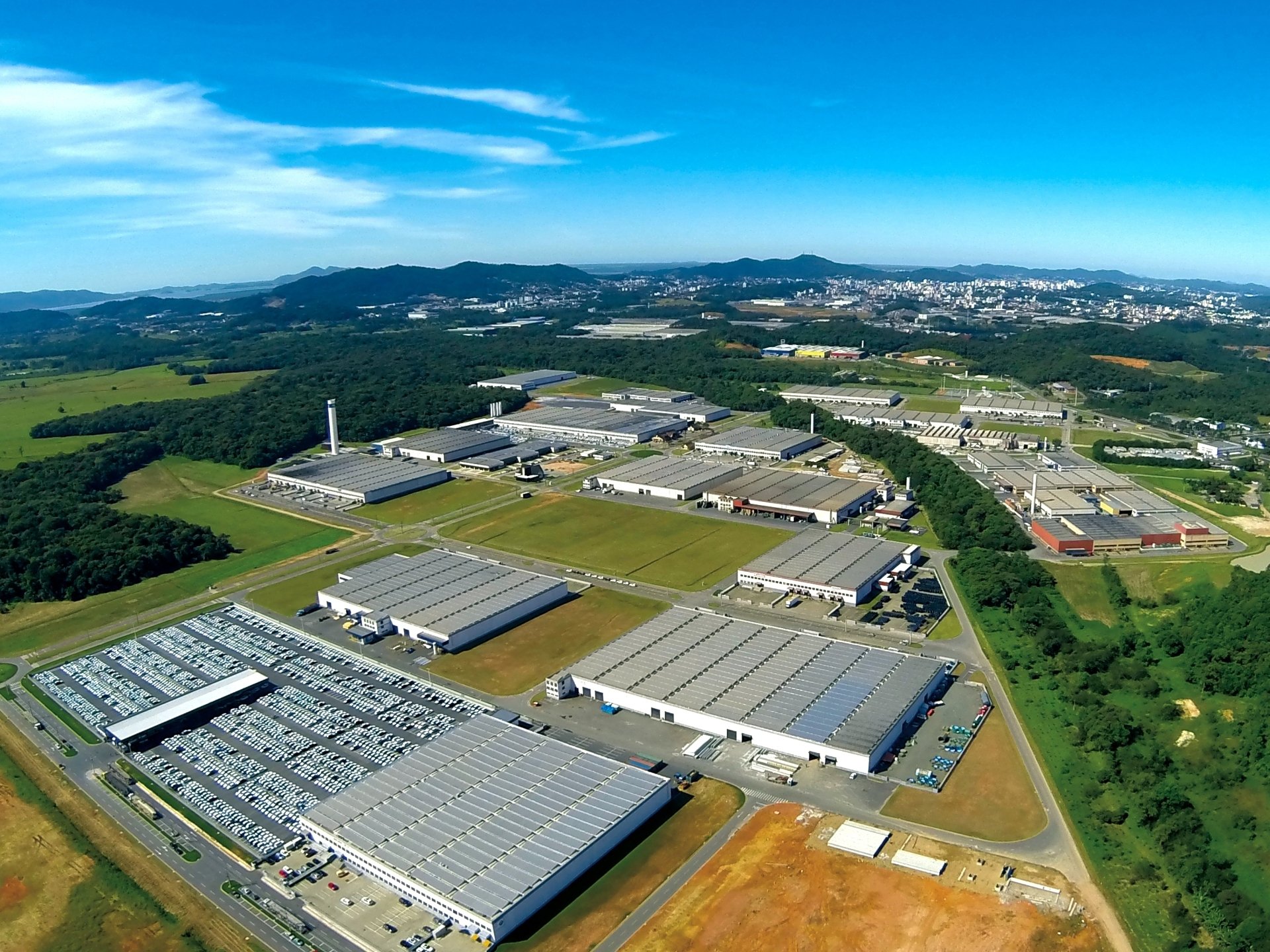 Visita ao Perini Business Park e Ágora Tech Park