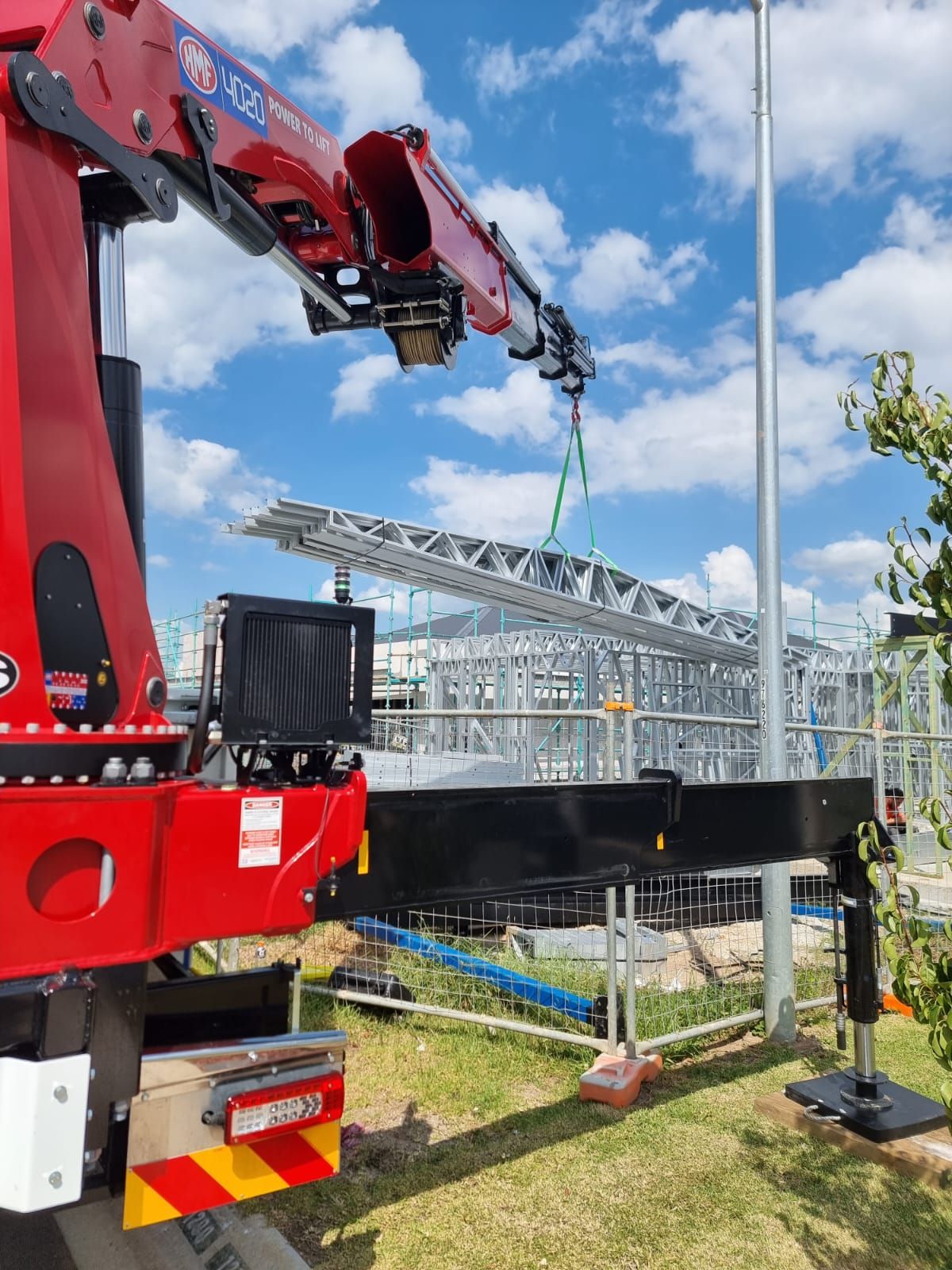 Crane Hire | Sydney, NSW | Level8 Cranes