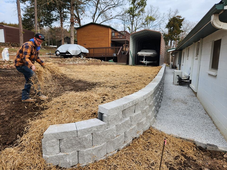 Natural Stone Retaining Walls | Rough Cuts Construction