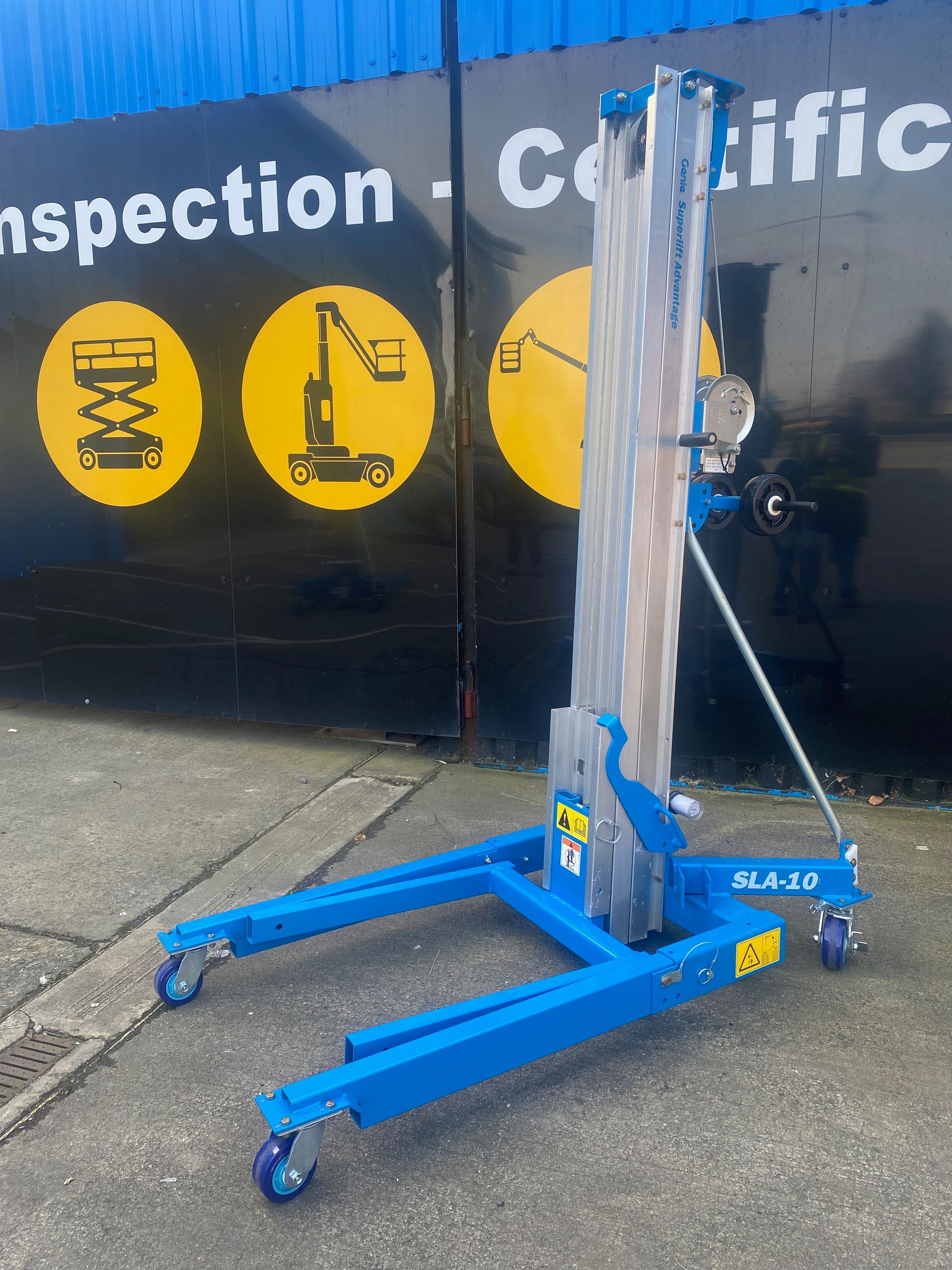 IPS Ireland supply Powered Access and Material Handling Equipment on demand