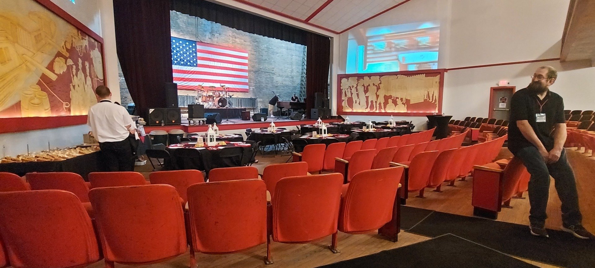 Theater Photo Gallery | Grand Opera House Live | Saint Marys