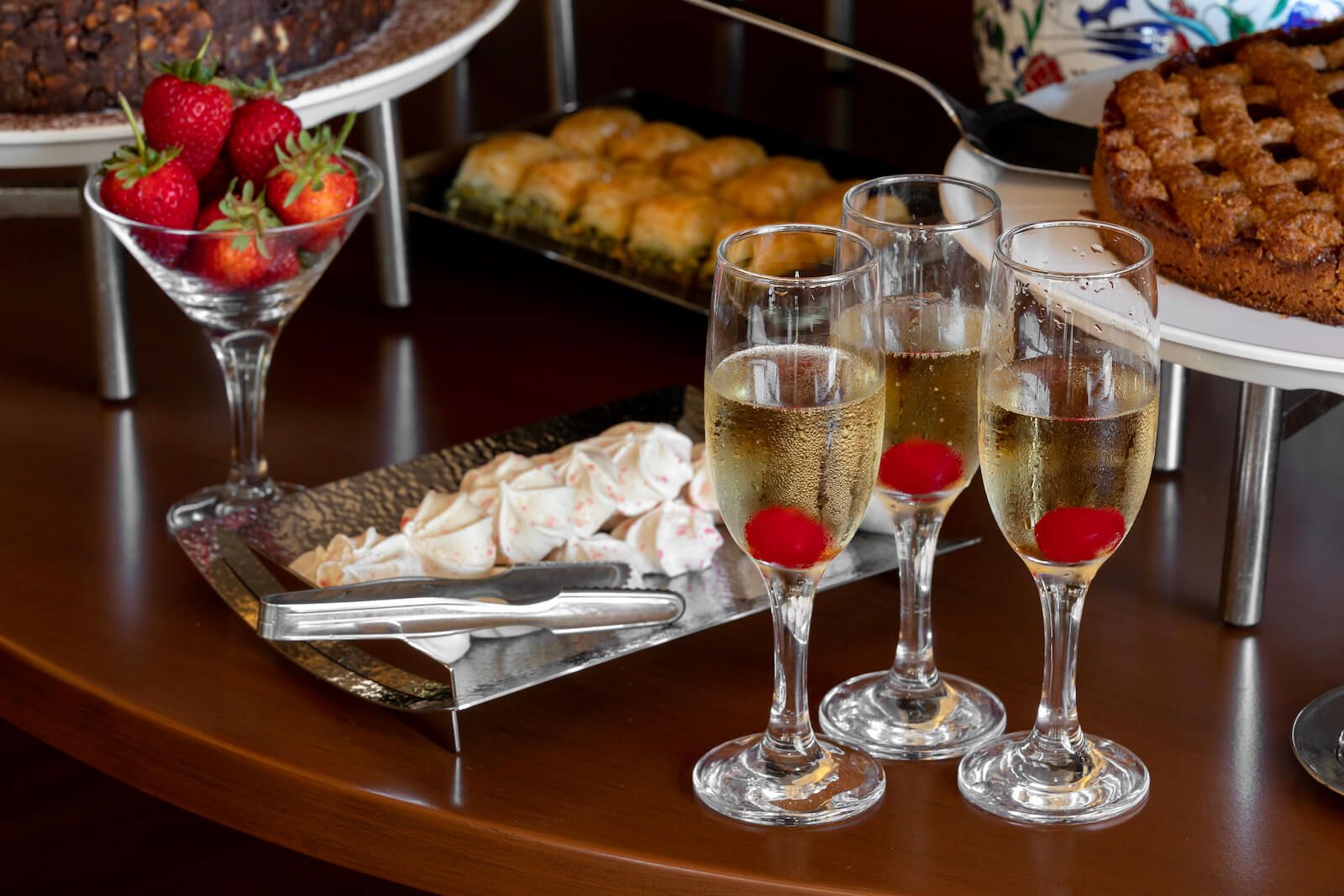 Martı Myra | Gallery