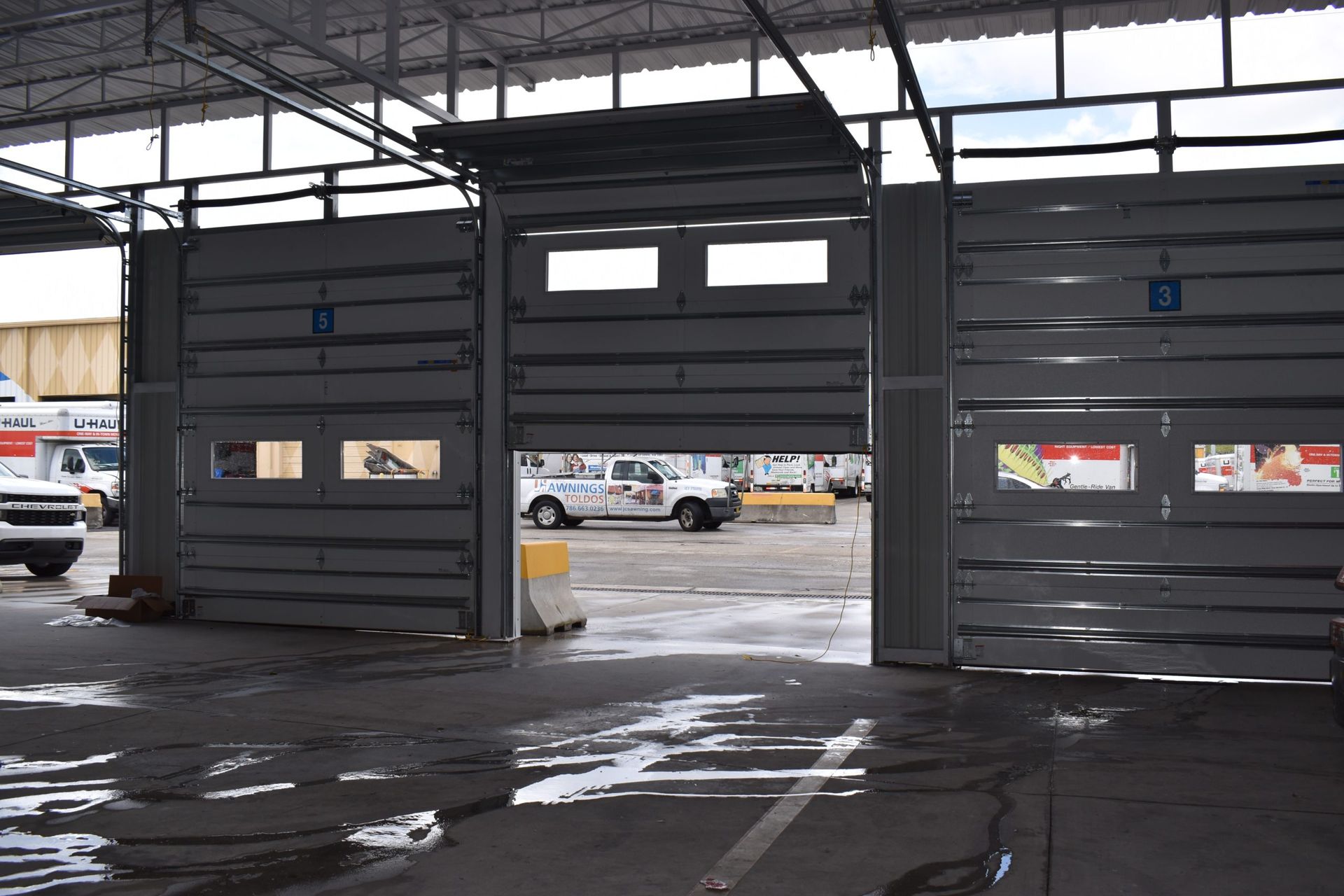 POWER GARAGE DOORS