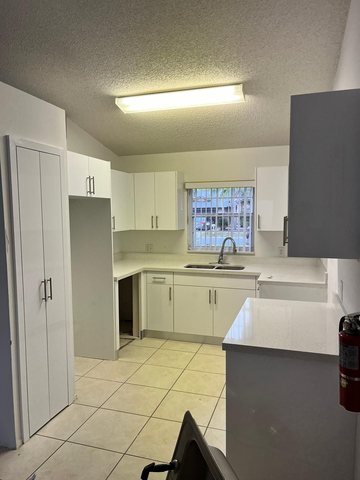 KITCHEN | ASTRO CONSTRUCTION AND DESIGN