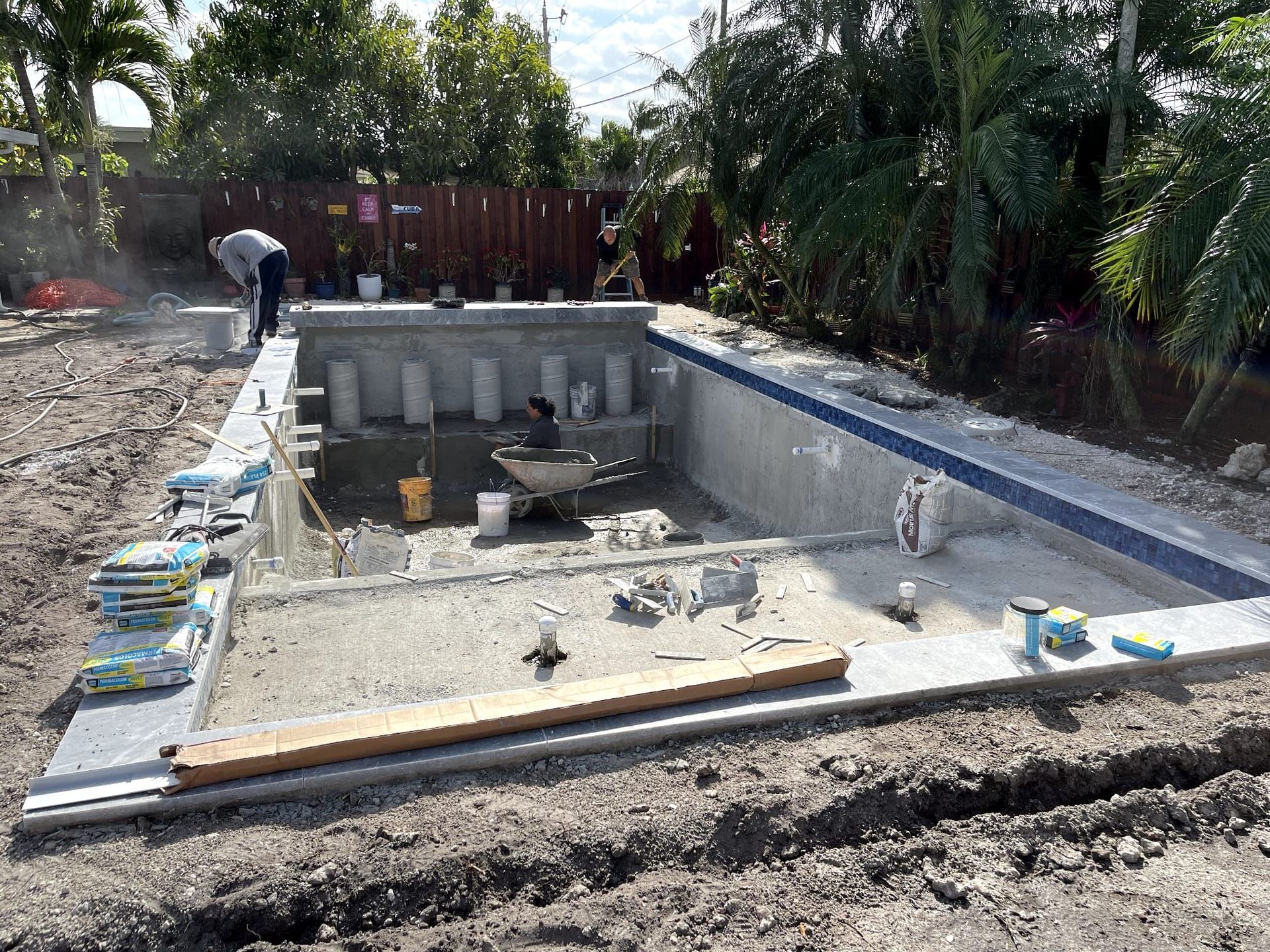Swimming Pools | ASTRO CONSTRUCTION AND DESIGN