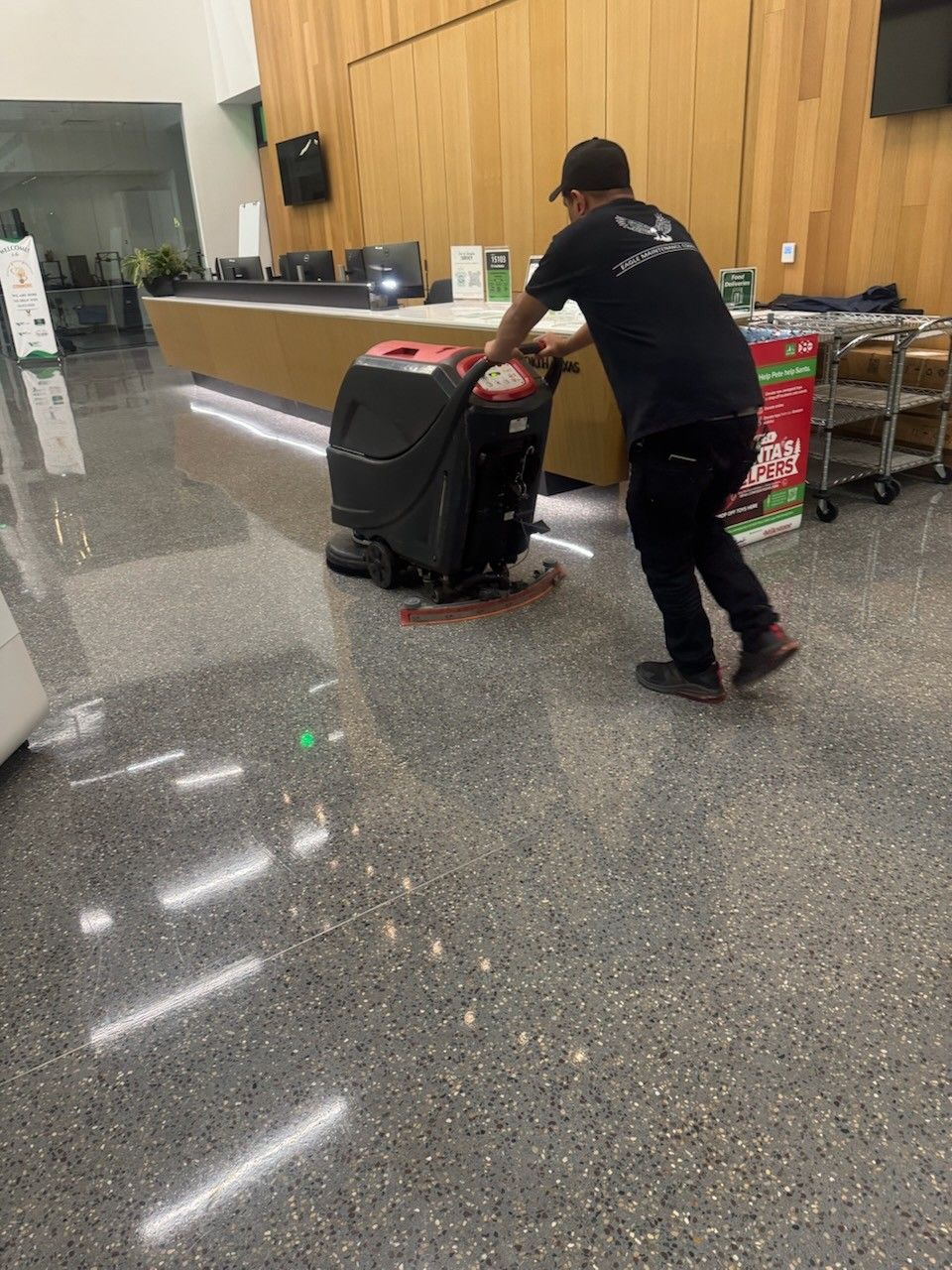 Top Janitorial Services in Dallas, TX | EMC Janitorial