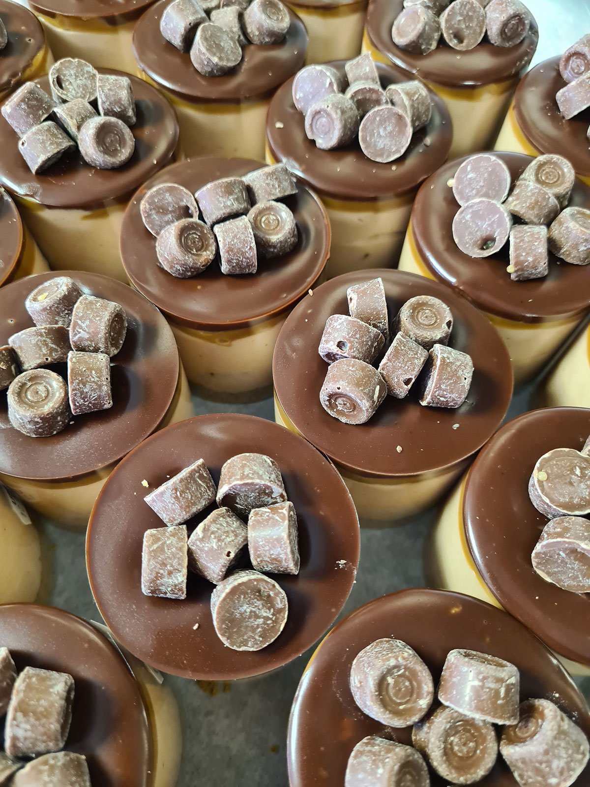 Gorgeous Cheesecakes are beautifully hand made desserts