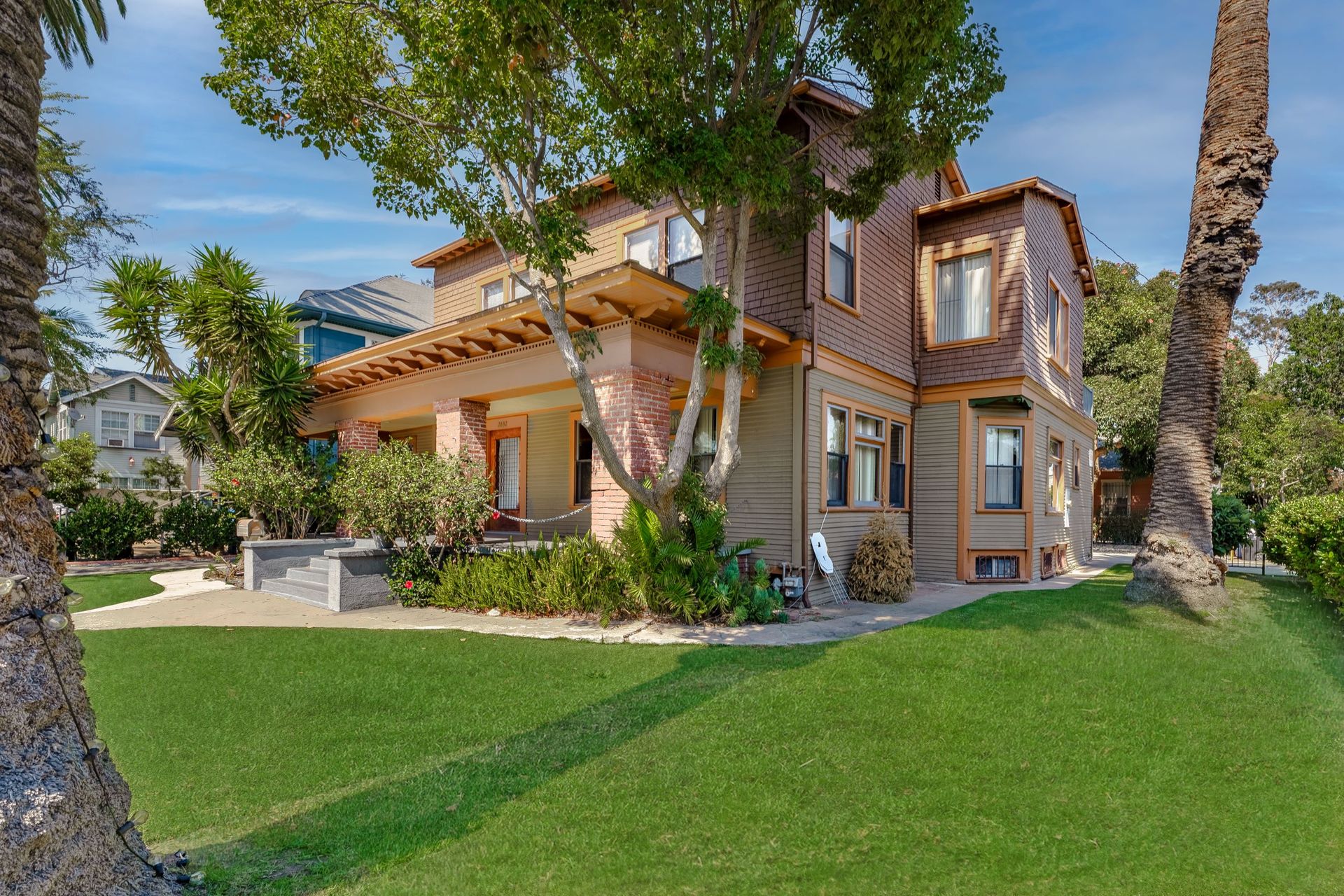 2832 Menlo Ave | Moxie Management