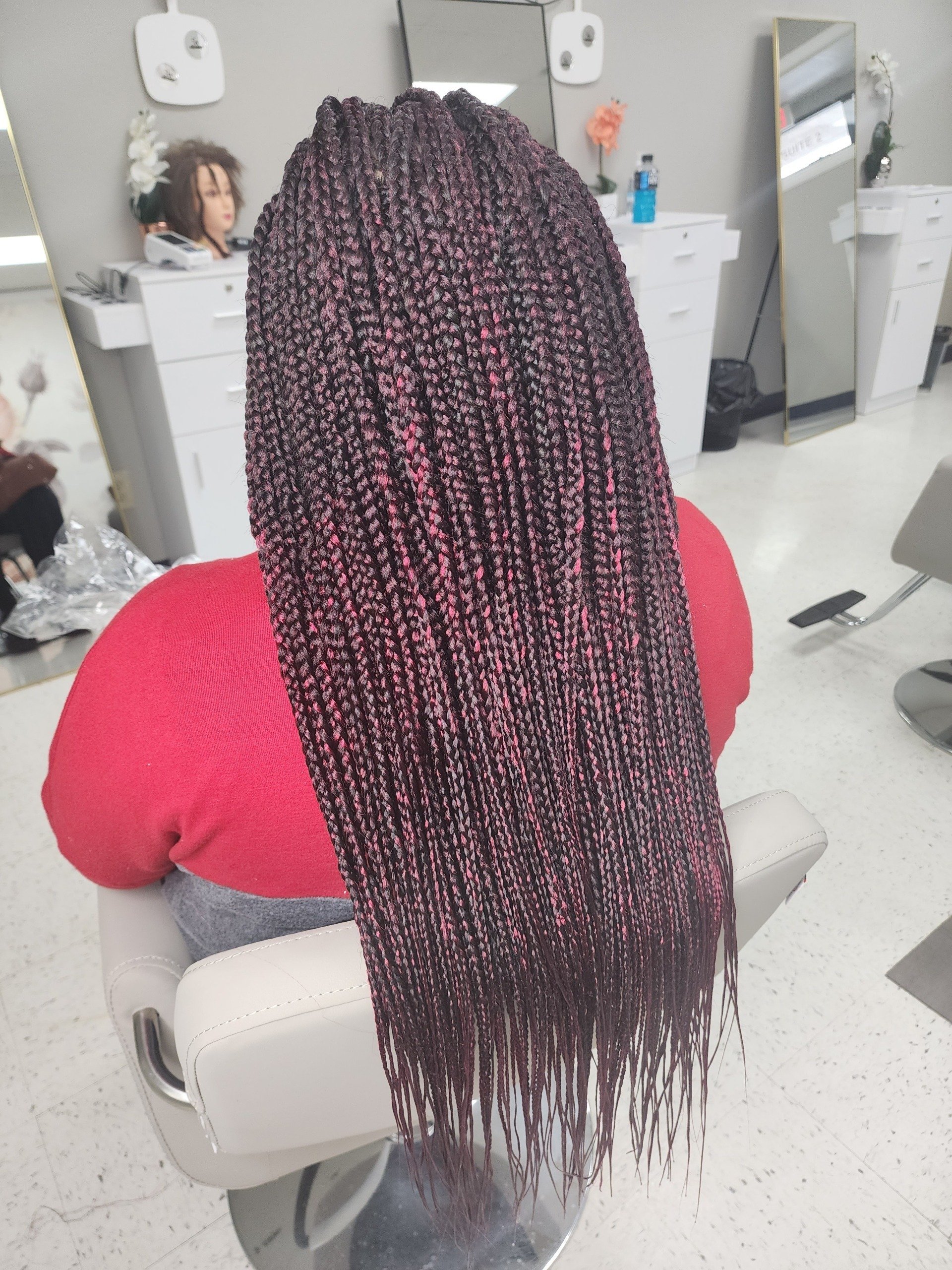 Moremi Braids: The leading hair braiding salon in Surprise and Phoenix