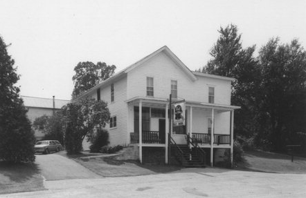 Riley Tavern | About Us