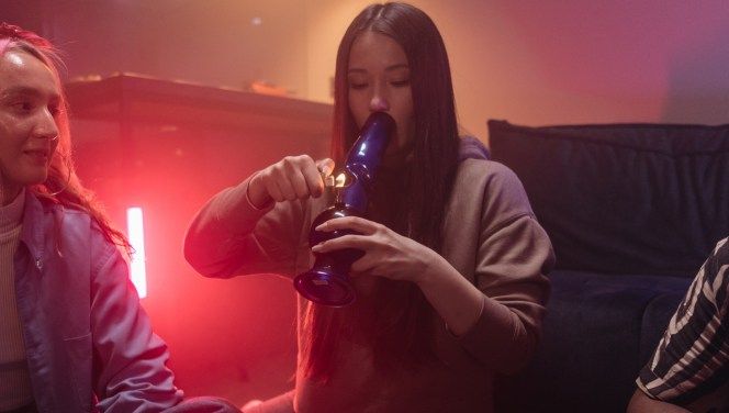 What Are Weed Sun Rocks?