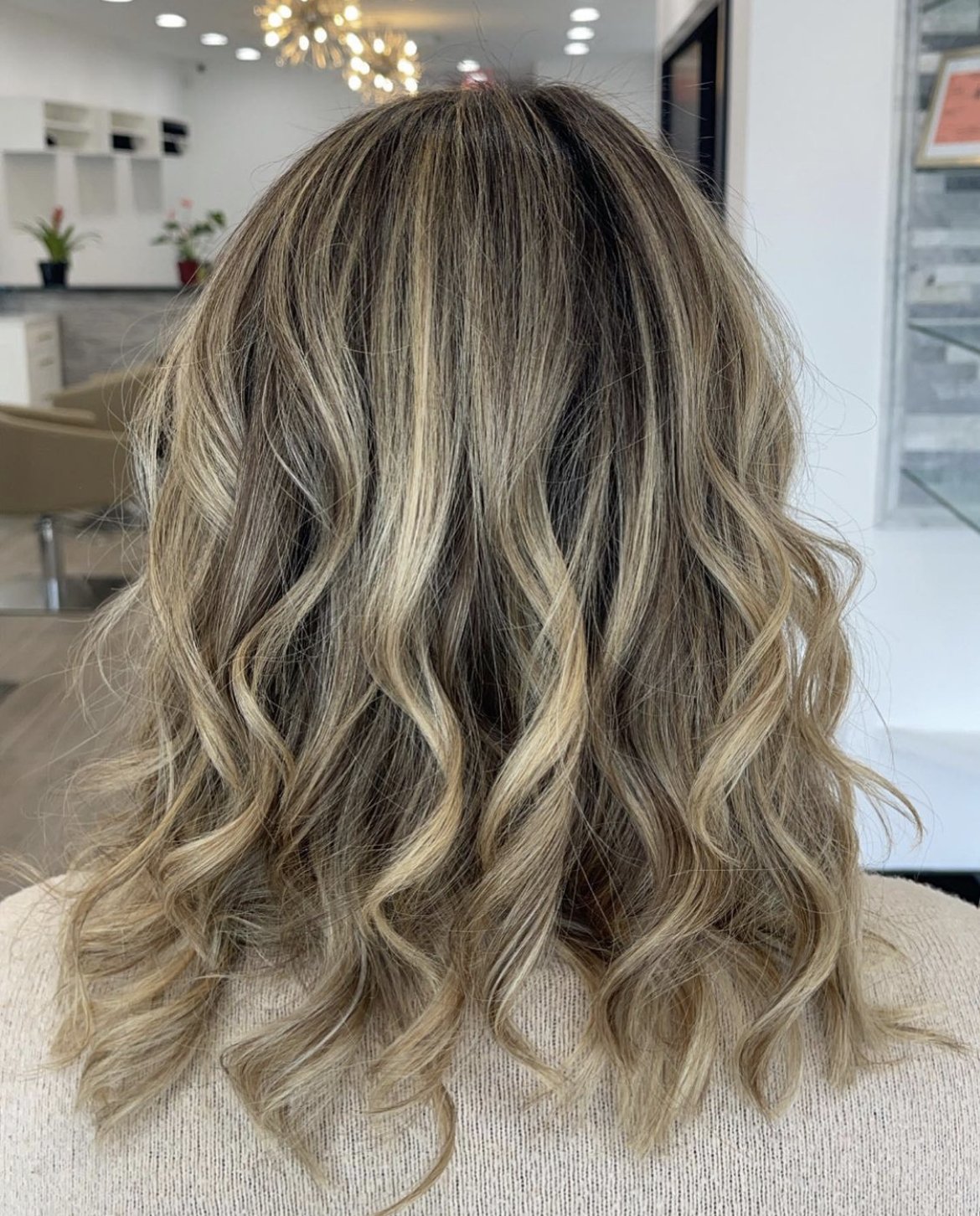 Val's Color and Hair Studio