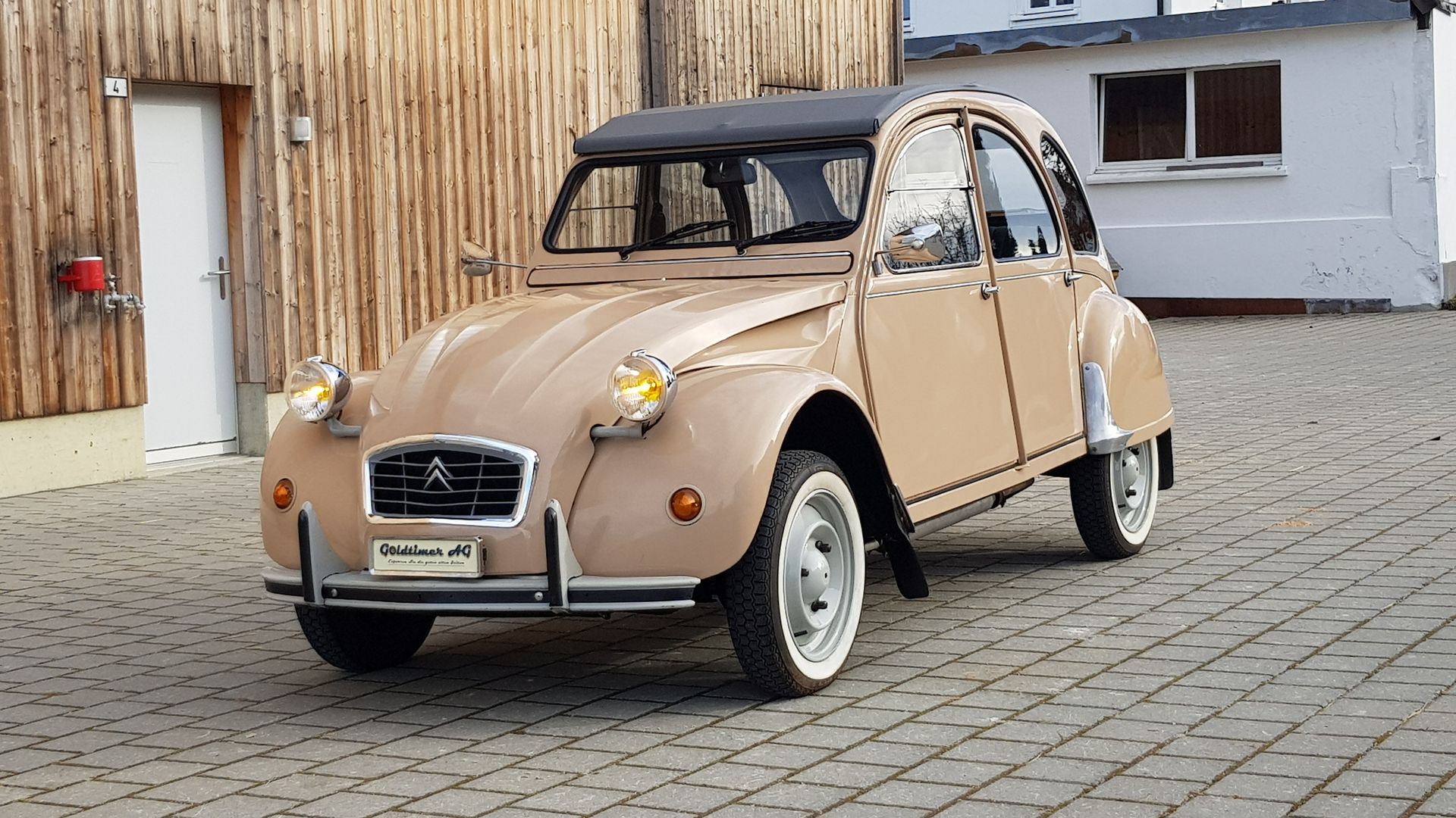 Citroen 2CV 6 (deux chevaux)