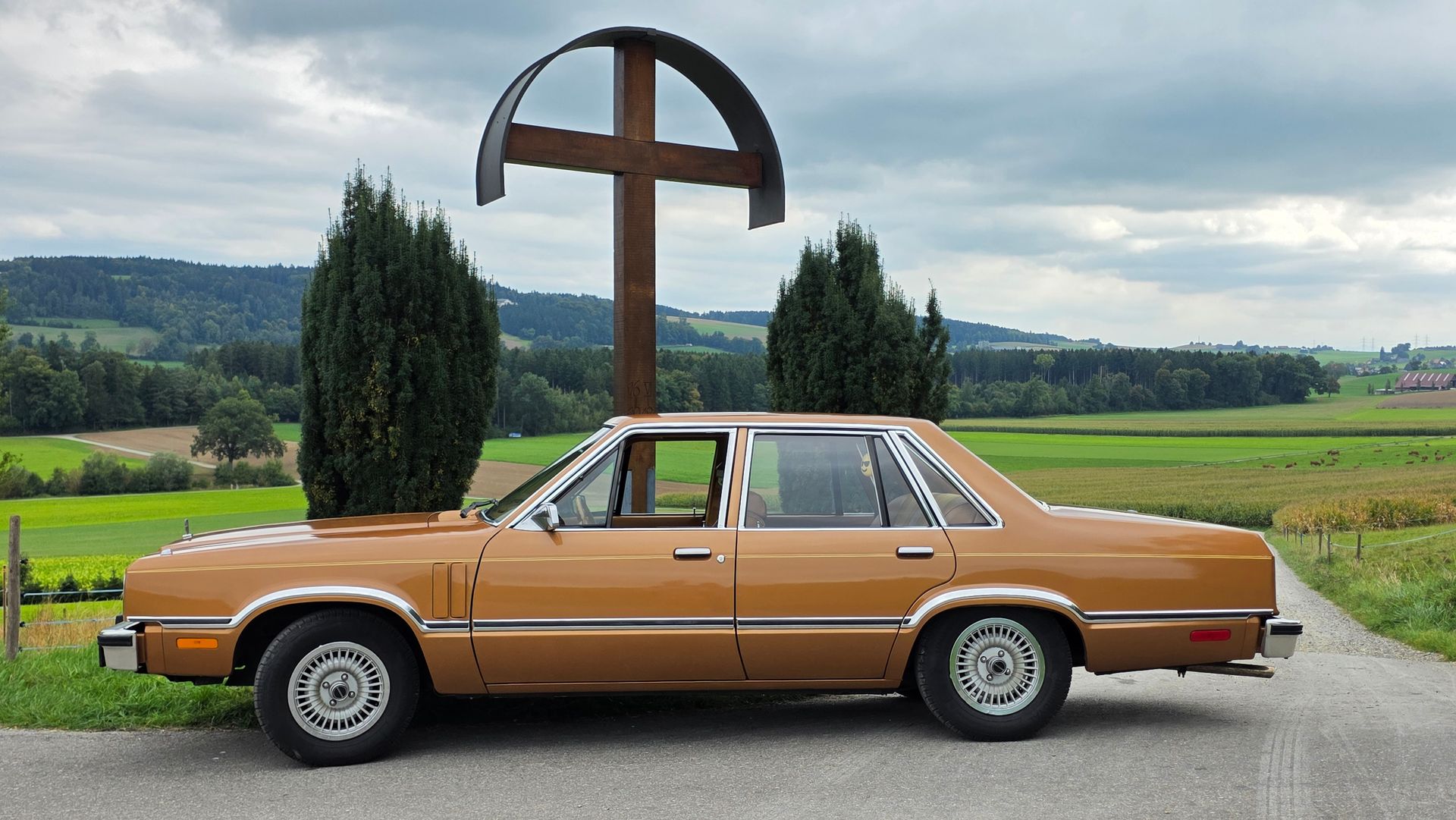 Ford Mercury Zephyr V8 4.2