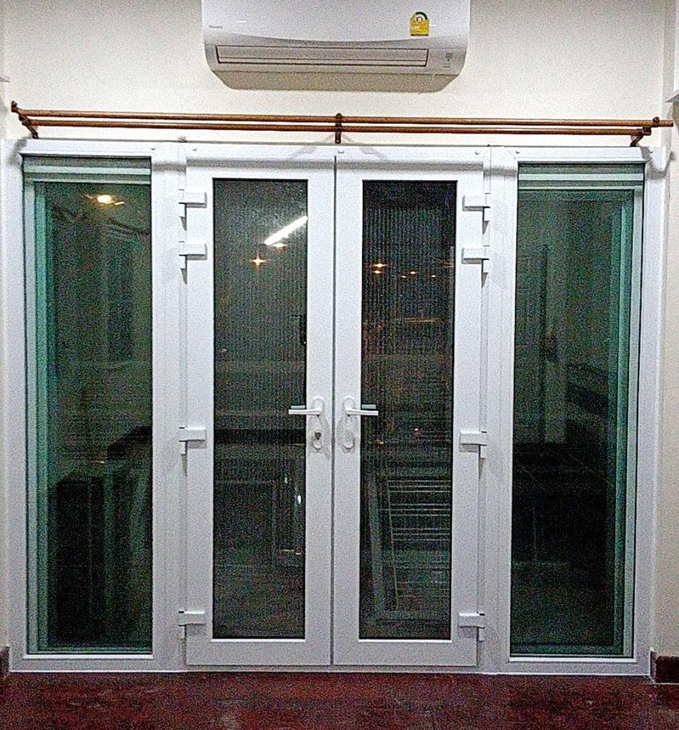 ประตูกันเสียง uPVC กระจกลามิเนต | STC40 กันเสียงได้ดี